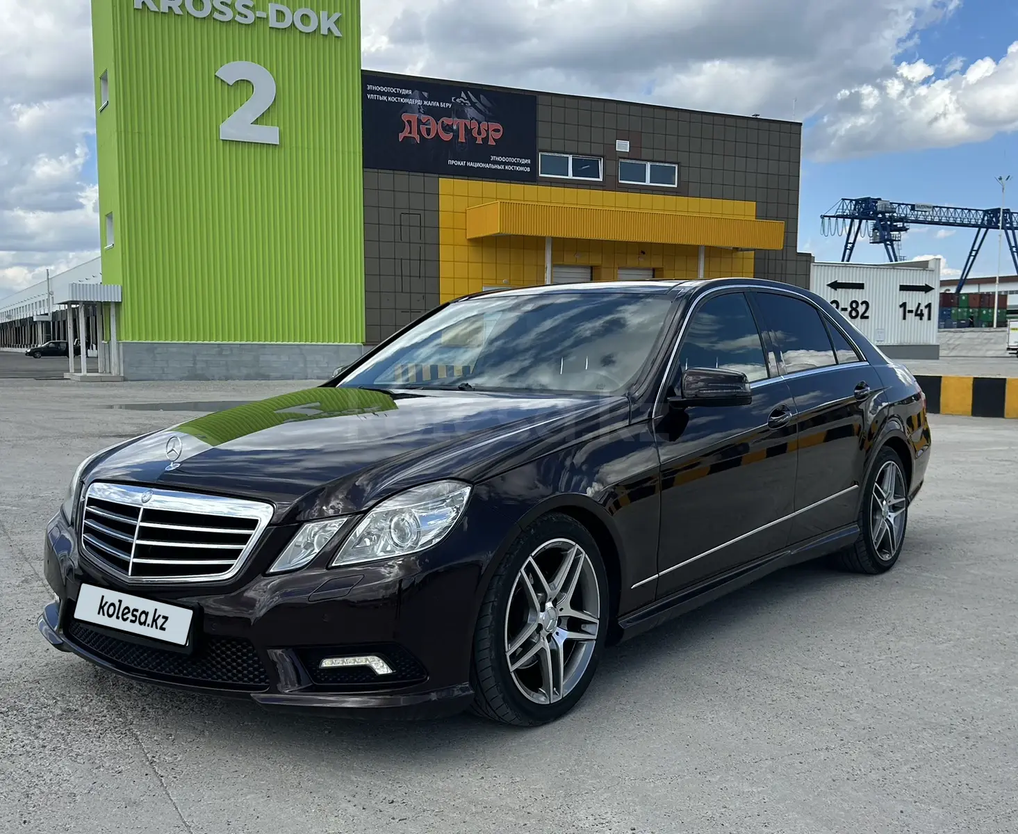 Продажа Mercedes-Benz E 300 2010 года в Астане - №173978545: цена ...