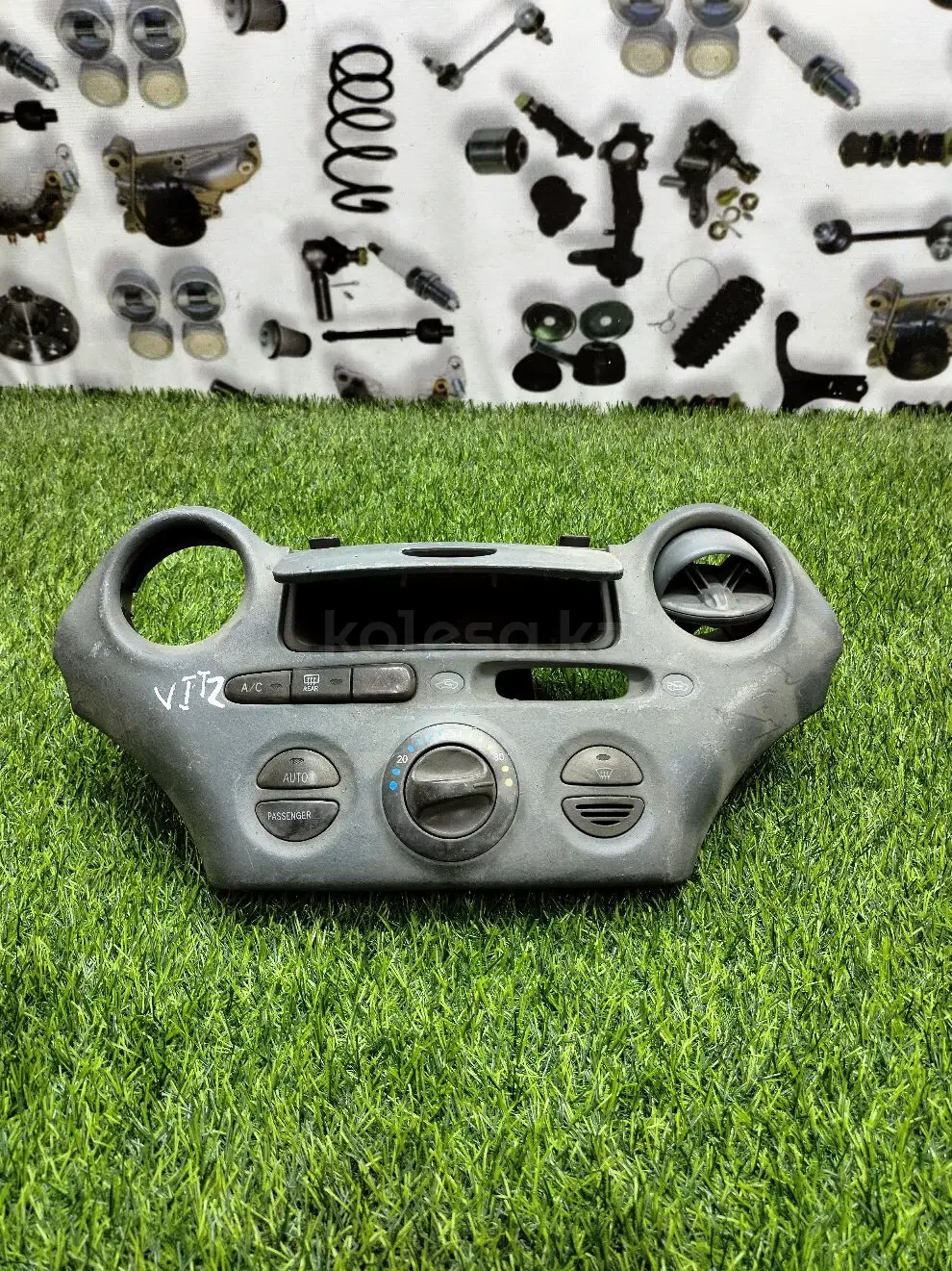 Переключатель печки климат-контроль на toyota vitz. Тойота Витз в ...
