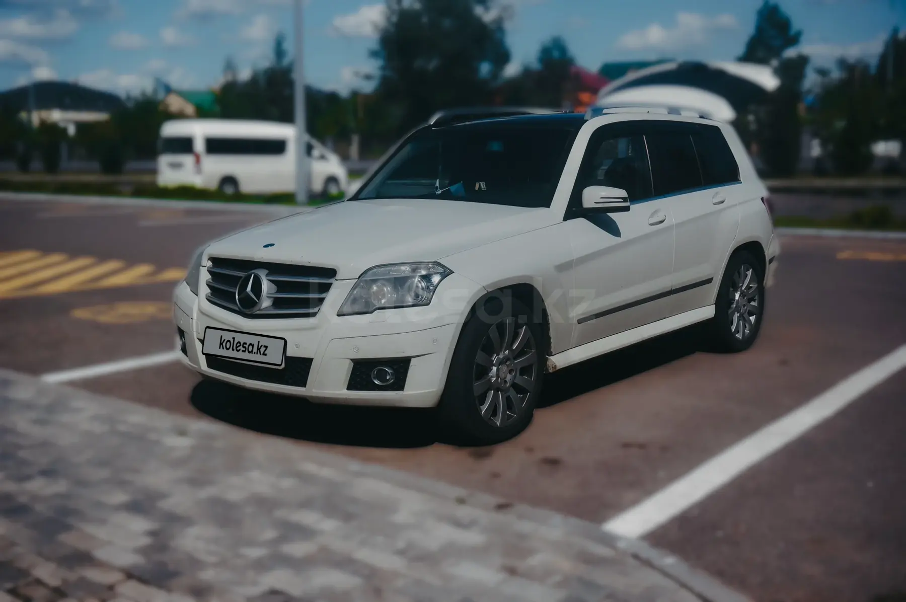 Продажа Mercedes-Benz GLK 350 2010 года в Астане - №173981348: цена 5890000₸. Купить Mercedes ...