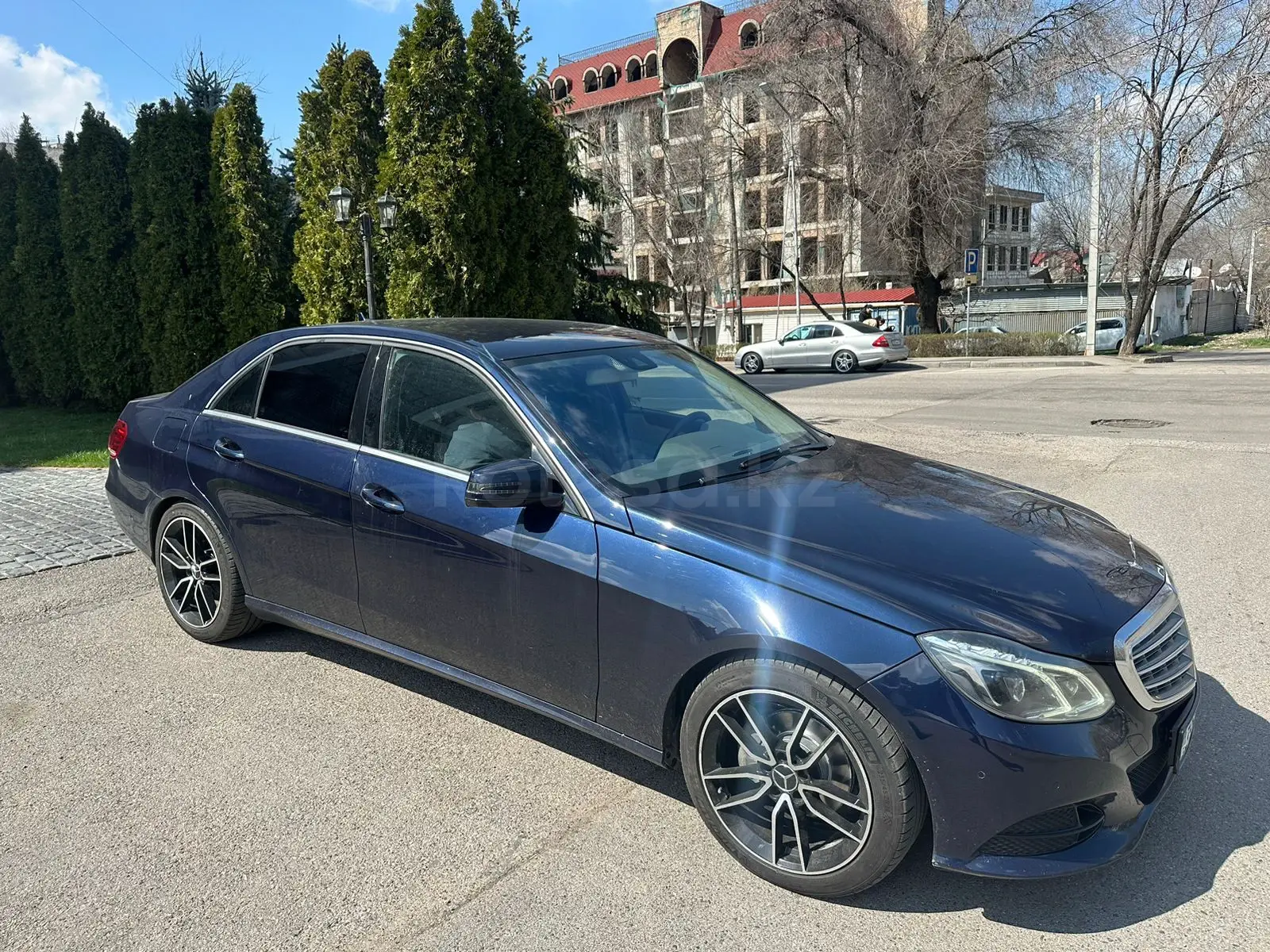 Продажа Mercedes-Benz E 200 2015 года в Алматы - №171098629: цена ...