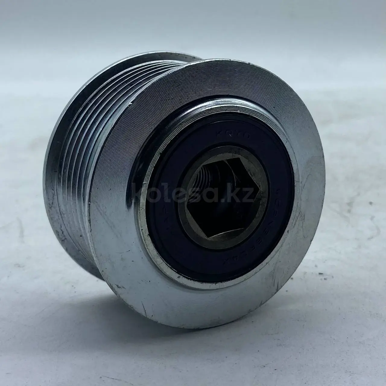 Шкив генератора в Алматы - №156960580: купить запчасти на Колёсах