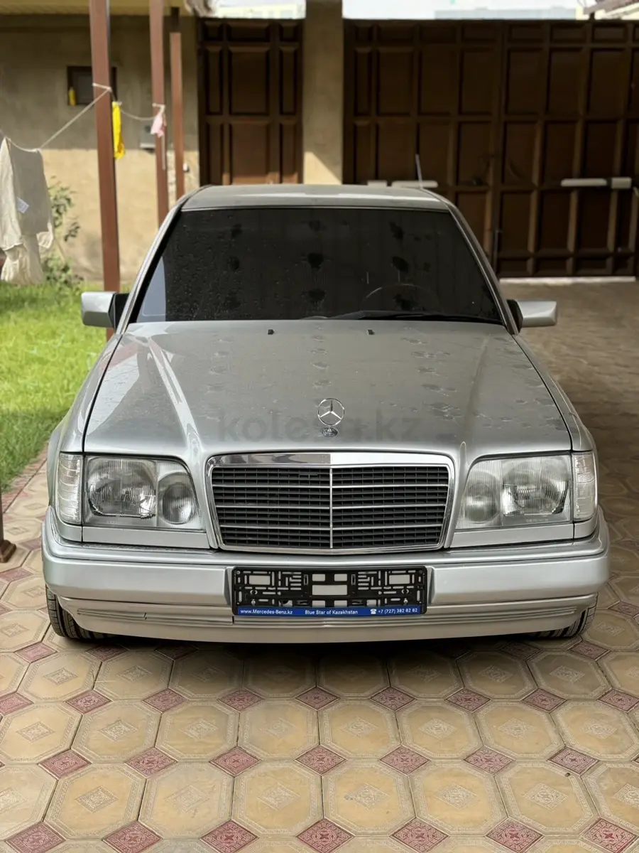 Продажа Mercedes-Benz E 220 1993 года в Шымкенте - №177604524: цена 3800000₸. Купить Mercedes ...
