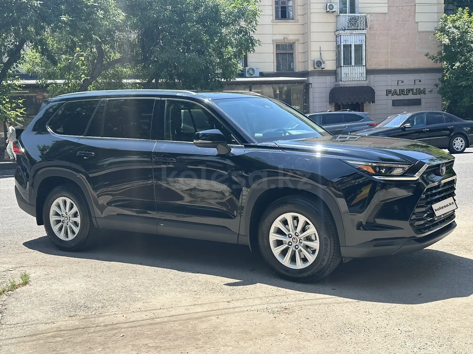 Продажа Toyota Grand Highlander 2023 года в Шымкенте - №178316825: цена ...