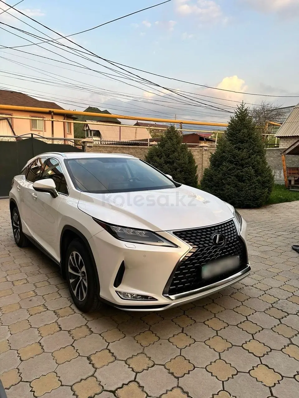Продажа Lexus RX 300 2022 года в Алматы - №169536974: цена 26700000 ...