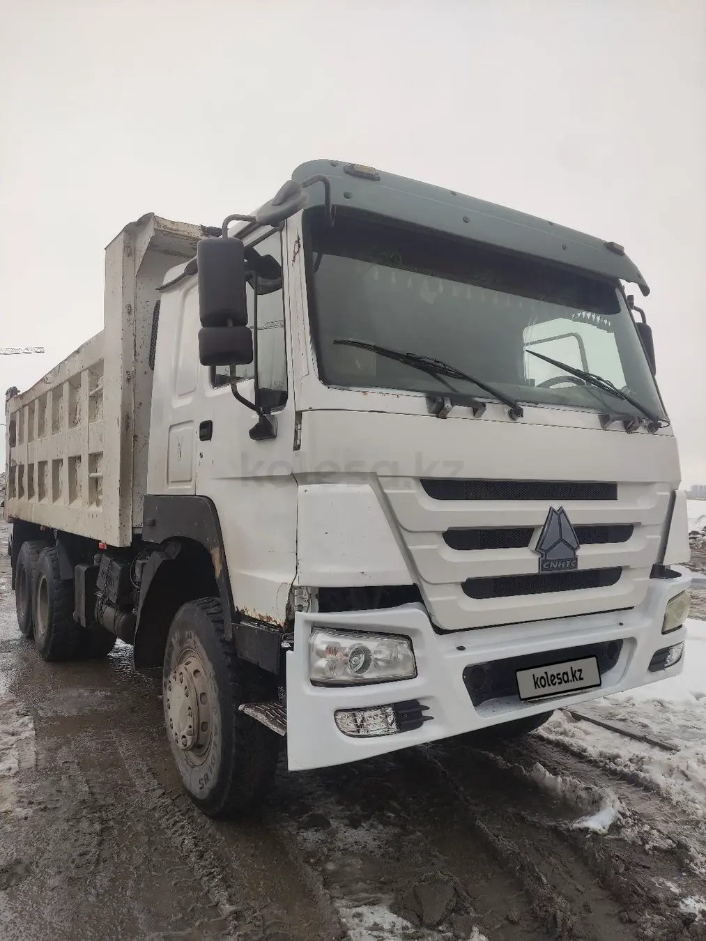 Продажа самосвалов Howo A5 2011 г. в Астане - №183875165: цена 7500000 ...