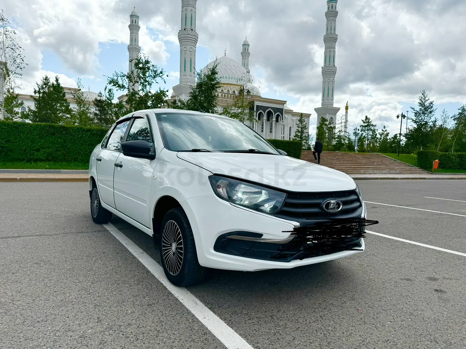 Продажа ВАЗ (Lada) Granta 2190 2019 года в Астане - №174792273: цена ...