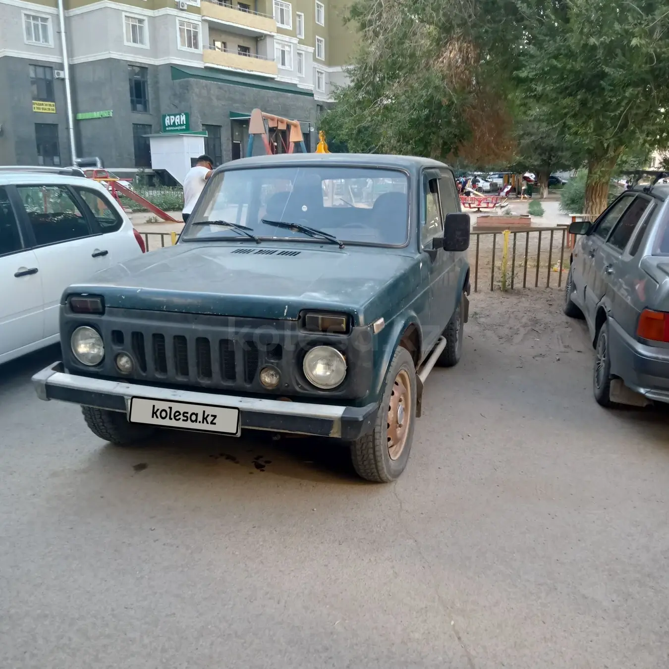 Продажа ВАЗ (Lada) Lada 2121 1999 года в Актобе - №157325826: цена 400000₸. Купить ВАЗ (Lada ...