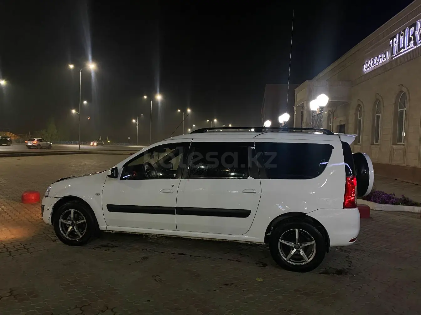 Продажа ВАЗ (Lada) Largus 2014 года в Уральске - №178628370: цена 3500000₸. Купить ВАЗ (Lada ...