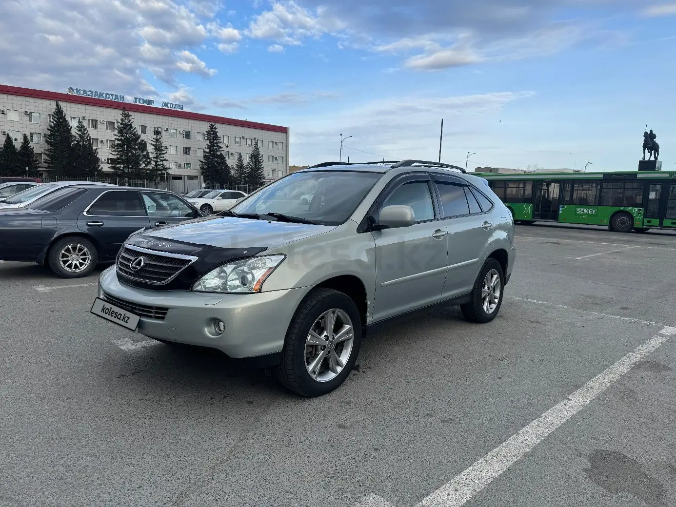 Продажа Lexus RX 400h 2005 года в Семее - №181259586: цена 6000000 ...