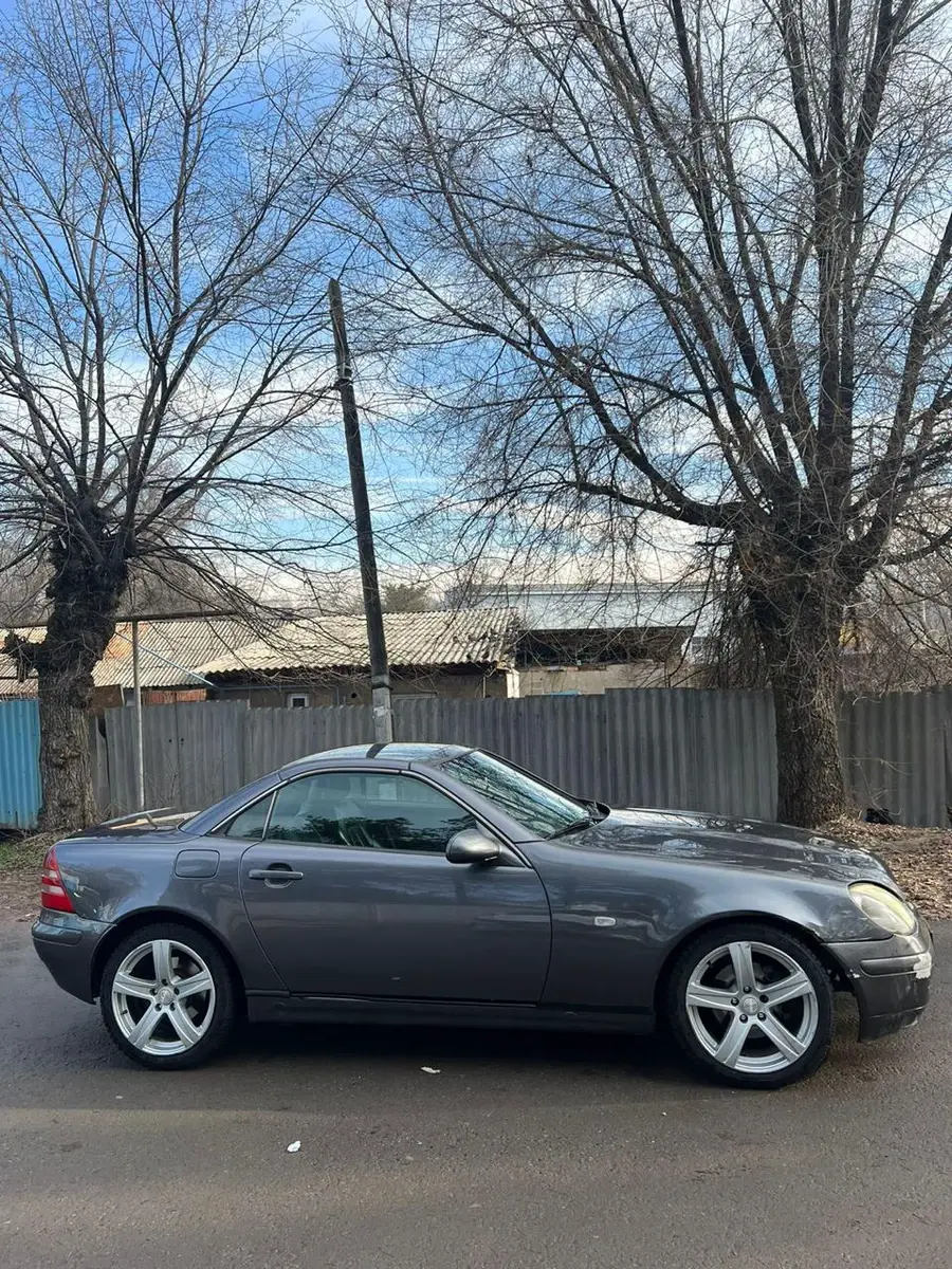 Продажа Mercedes-Benz SLK 200 1999 года в Алматы - №167104083: цена 3500000₸. Купить Mercedes ...