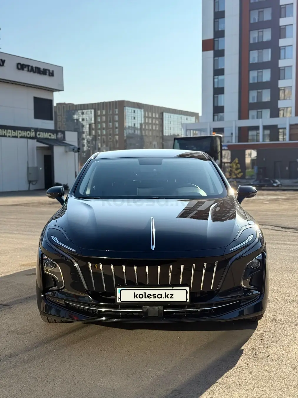 Продажа Hongqi E-QM5 2024 года в Астане - №204294629: цена 8000000 ...