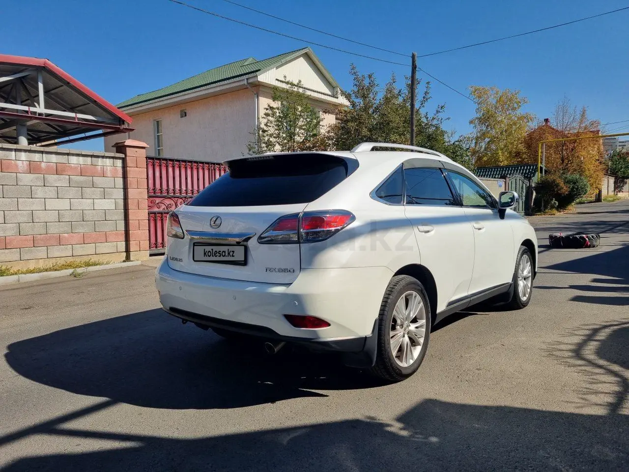 Продажа Lexus RX 270 2012 года в Алматы - №167671737: цена 12000000 ...