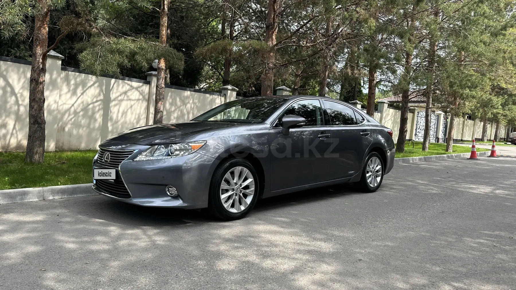 Продажа Lexus ES 300h 2014 года в Алматы - №168335547: цена 10600000₸. Купить Lexus ES 300h — Колёса