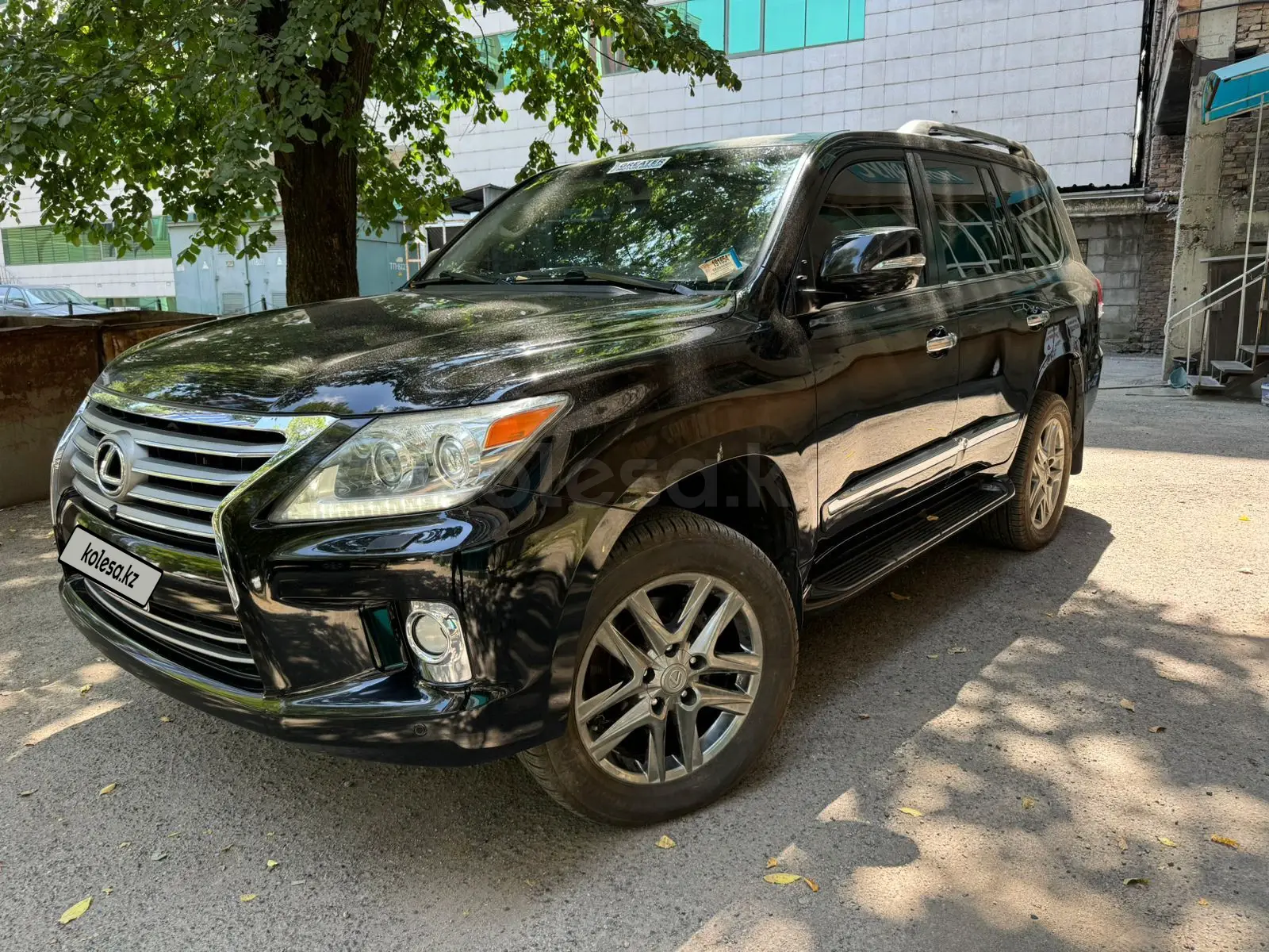 Продажа Lexus LX 570 2013 года в Алматы - №173328072: цена 21500000₸. Купить Lexus LX 570 — Колёса