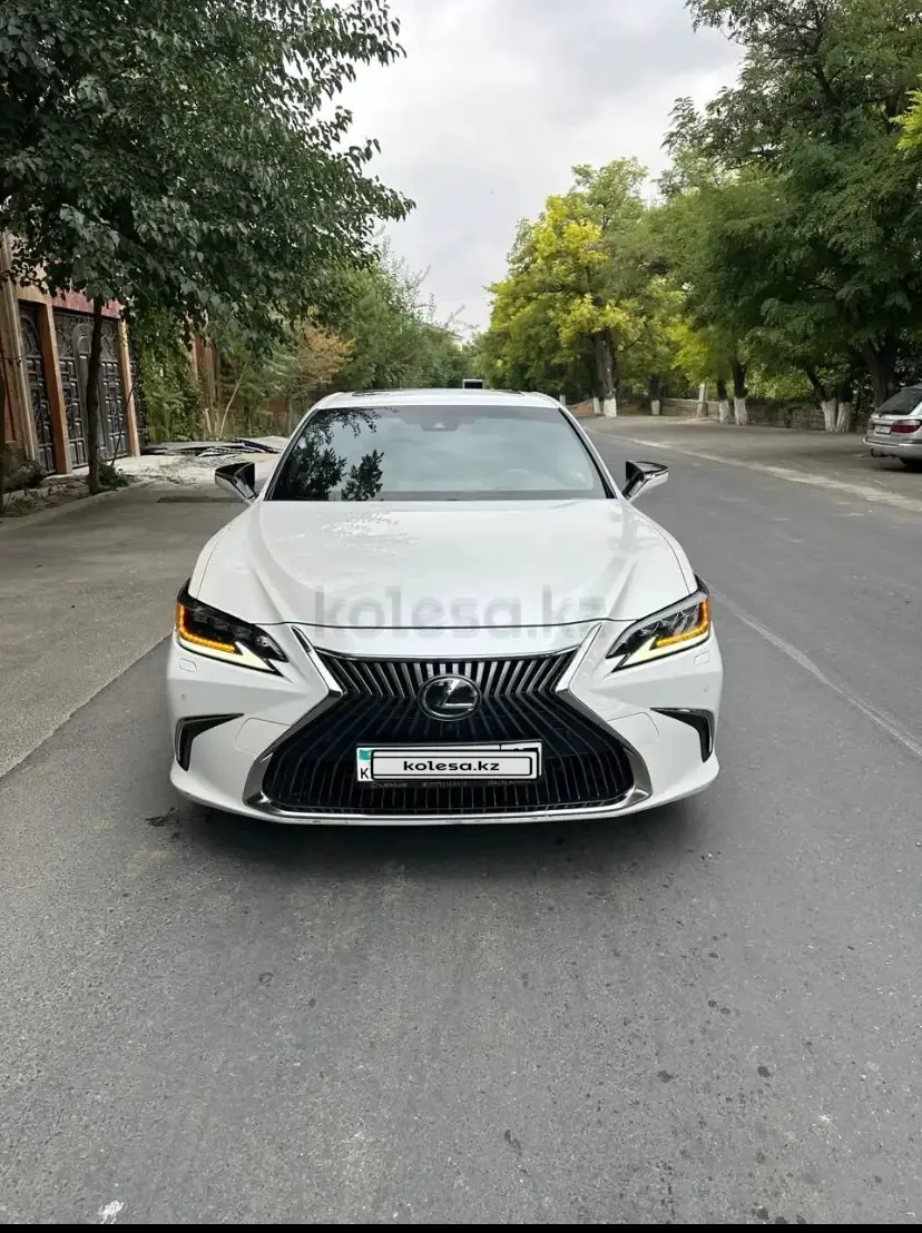 Продажа Lexus ES 250 2018 года в Шымкенте - №177265636: цена 20000000₸. Купить Lexus ES 250 — Колёса