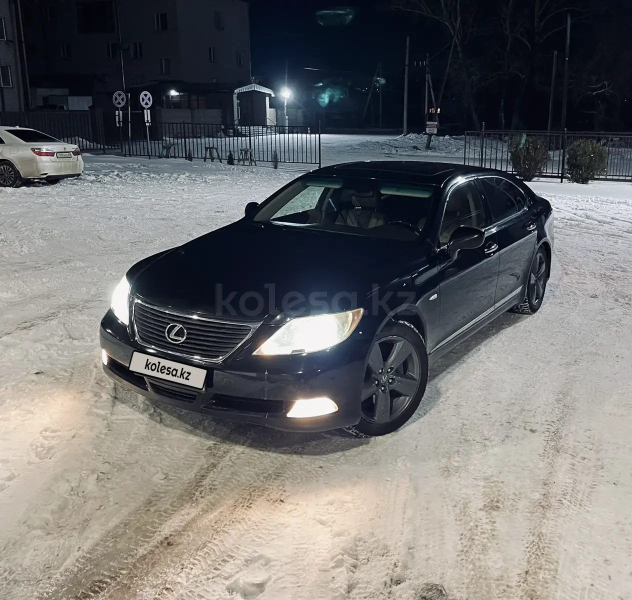 Продажа Lexus LS 460 2007 года в Астане - №163659138: цена 7700000₸. Купить Lexus LS 460 — Колёса