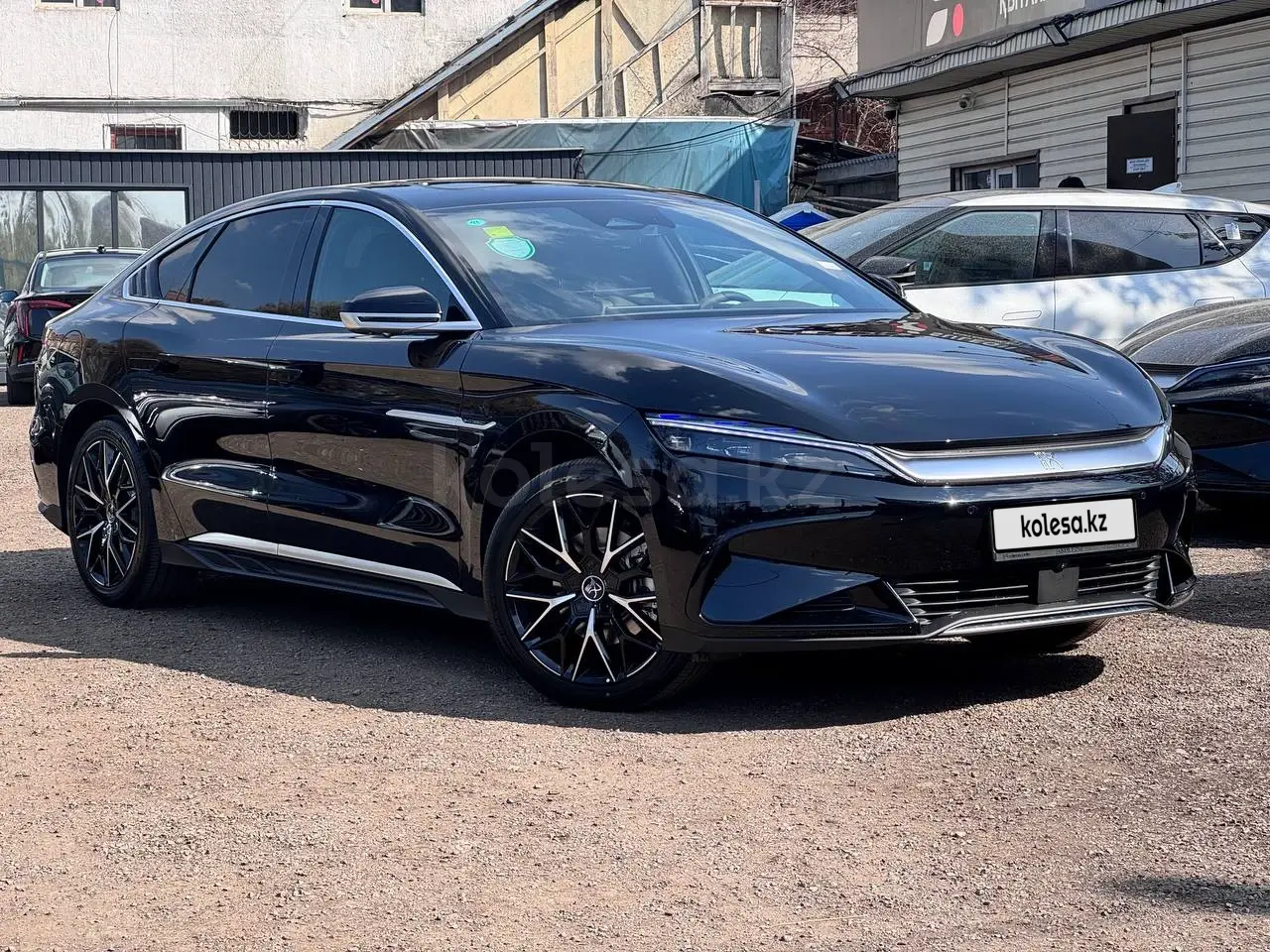 Продажа BYD Han 2024 года в Алматы - №177025480: цена 13107000₸. Купить ...