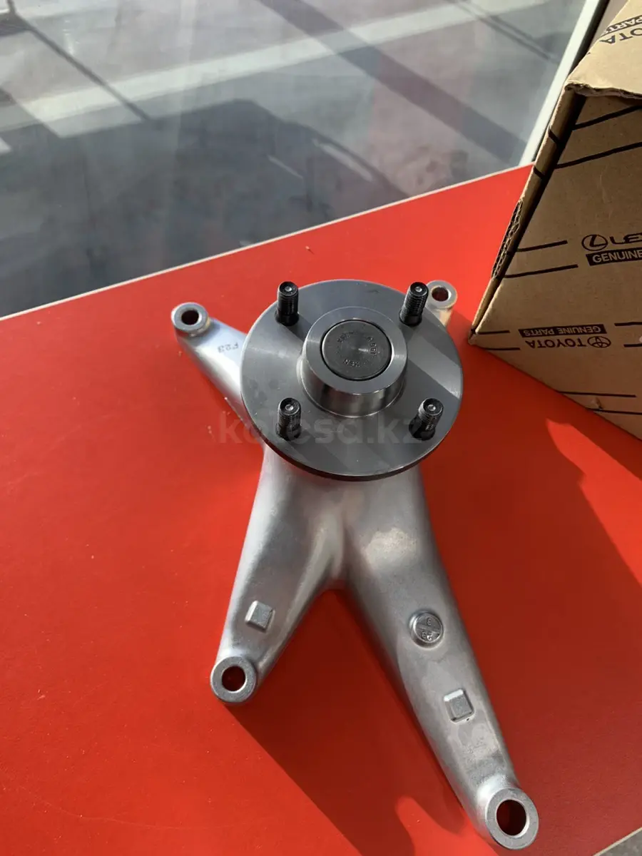 16380-38010 Кронштейн вентилятора Крепление термомуфты гидромуфты 3URFE ...