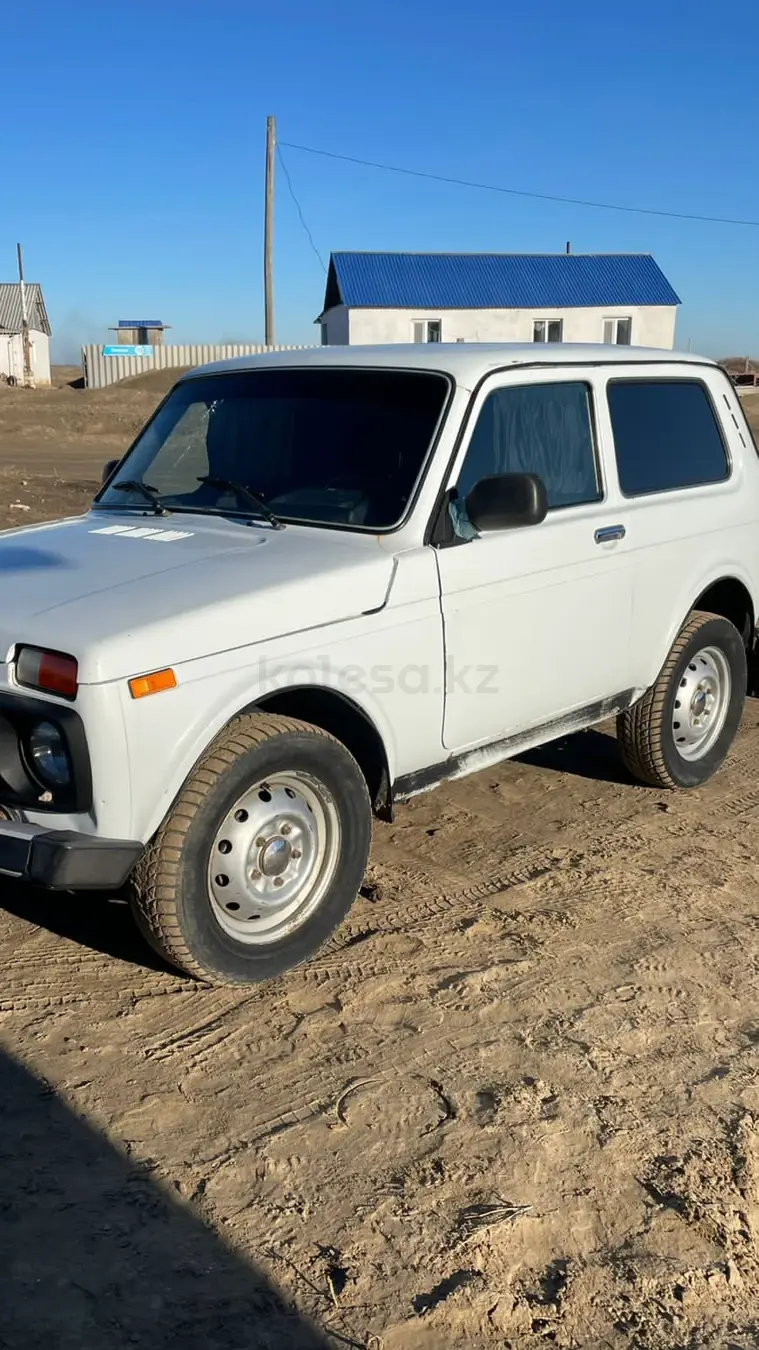 Продажа ВАЗ (Lada) Lada 2121 2013 года в Атырау - №180645981: цена 1750000₸. Купить ВАЗ (Lada ...