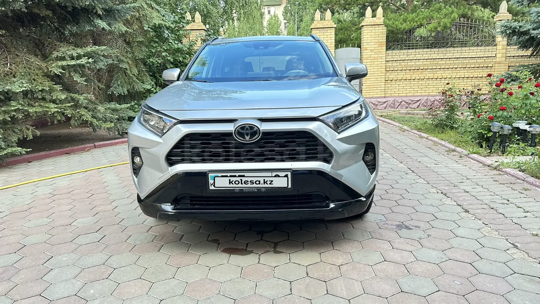 Продажа Toyota RAV4 2020 года в Астане - №156800946: цена 12990000₸. Купить Toyota RAV4 — Колёса