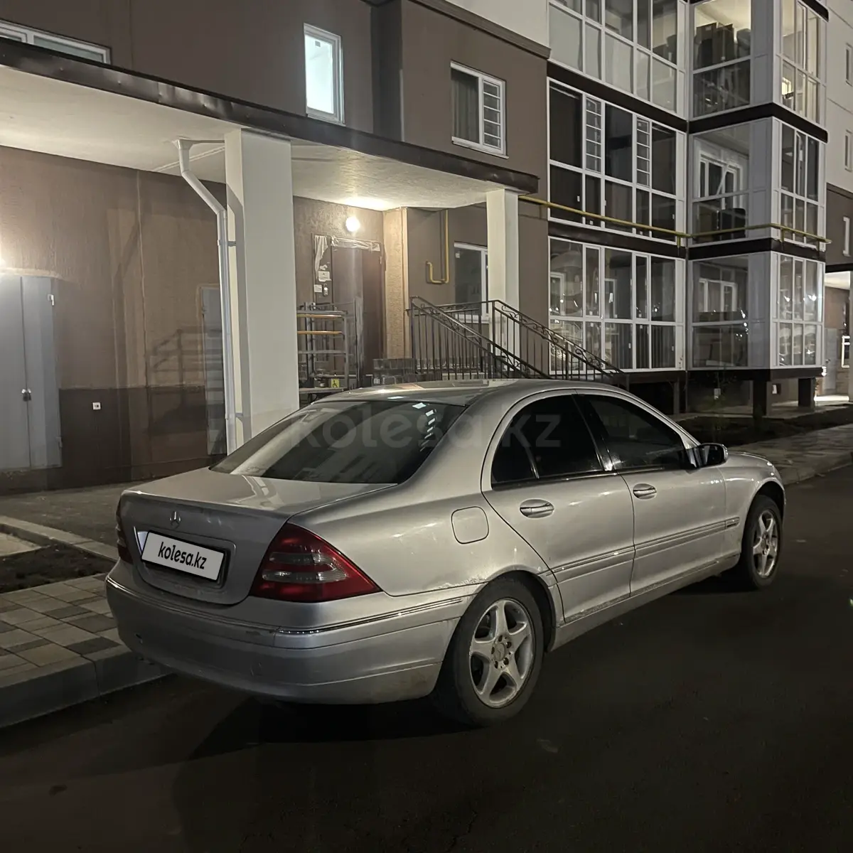 Продажа Mercedes-Benz C 200 2001 года в Костанае - №170250067: цена 2280000₸. Купить Mercedes ...