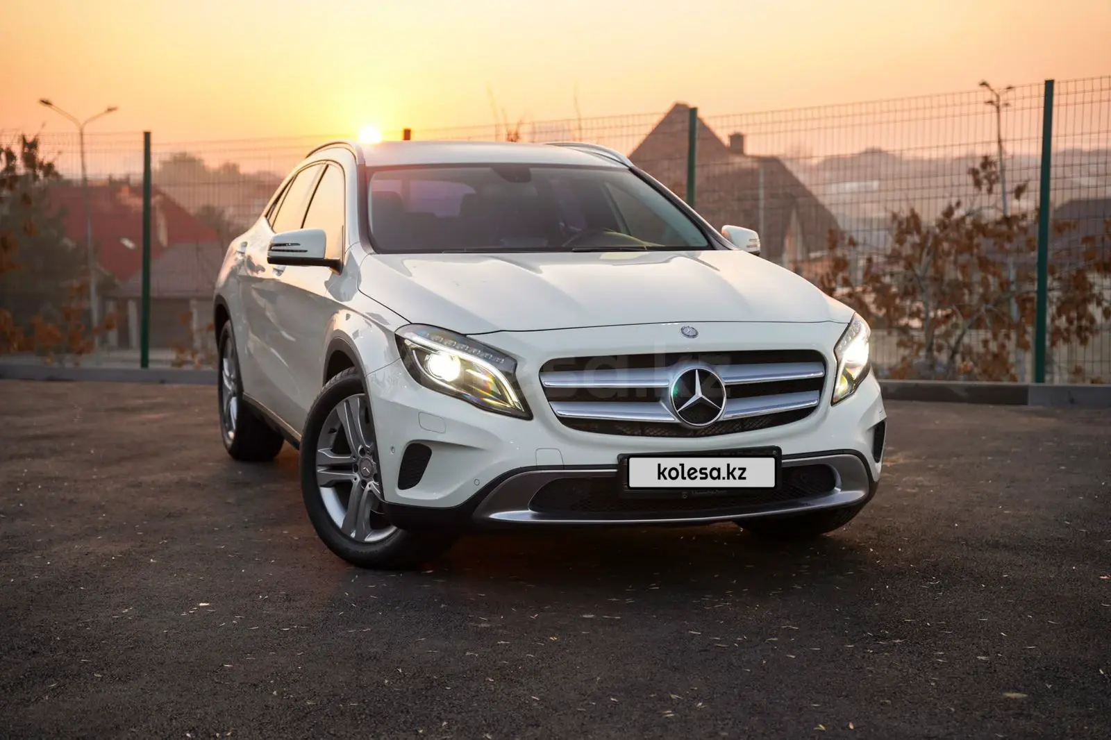 Продажа Mercedes-Benz GLA 250 2015 года в Алматы - №189028973: цена 7990000₸. Купить Mercedes ...