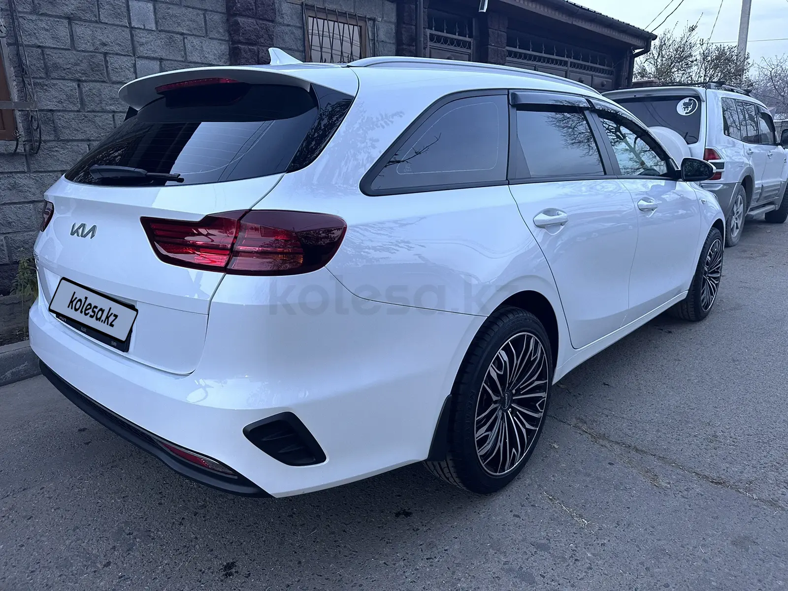 Продажа Kia Cee'd 2023 года в Алматы - №164058681: цена 11700000 ...