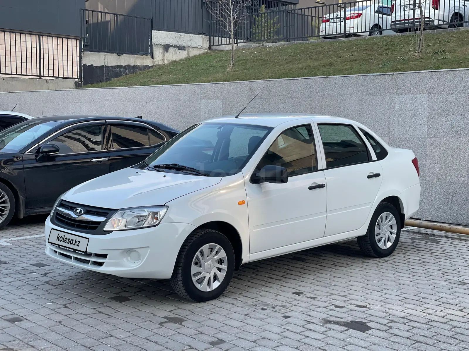 Продажа ВАЗ (Lada) Granta 2190 2013 года в Шымкенте - №179884021: цена ...