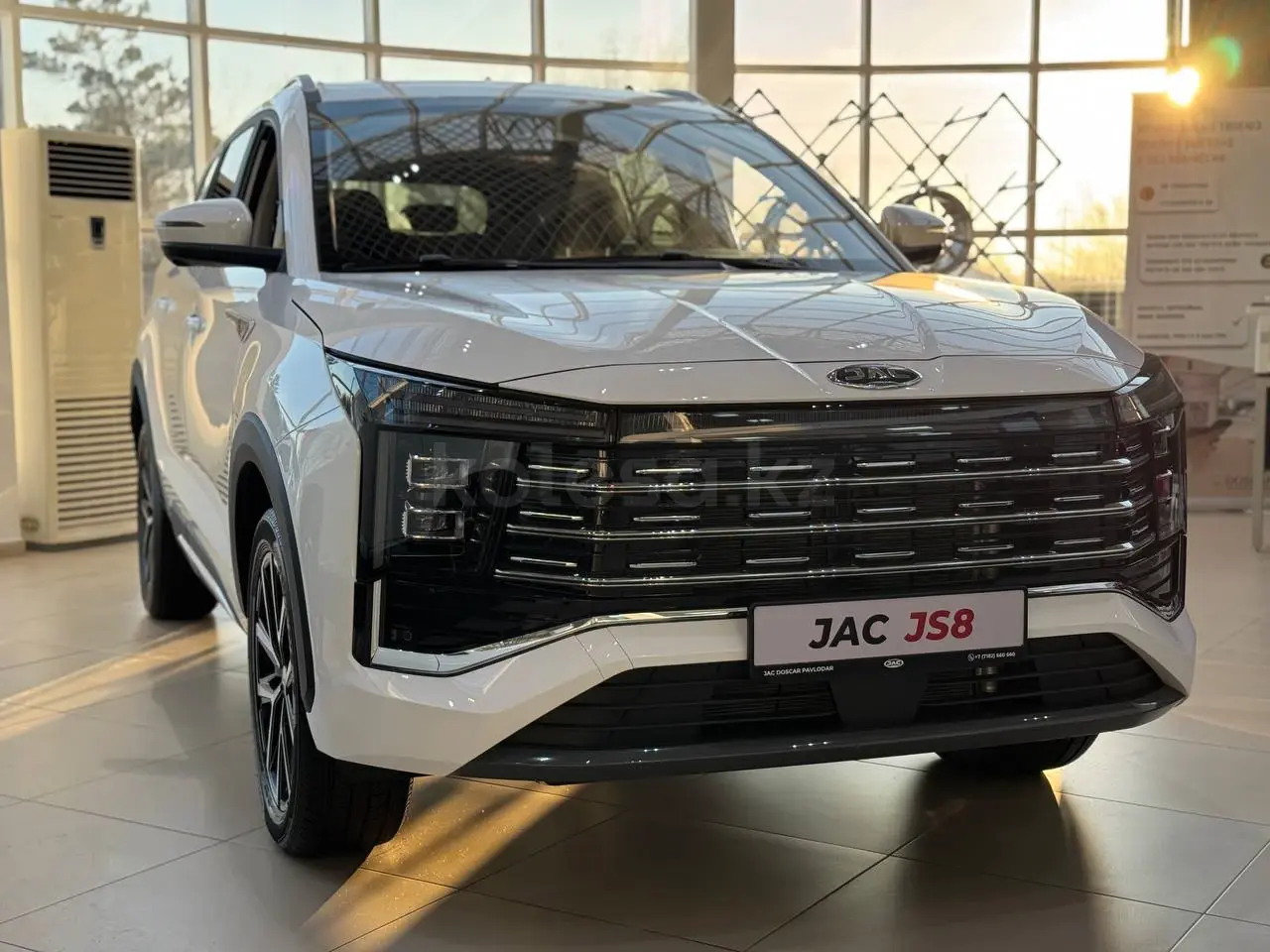 Продажа JAC JS8 2024 года в Павлодаре - №178946851: цена 11490000₸. Купить JAC JS8 — Колёса