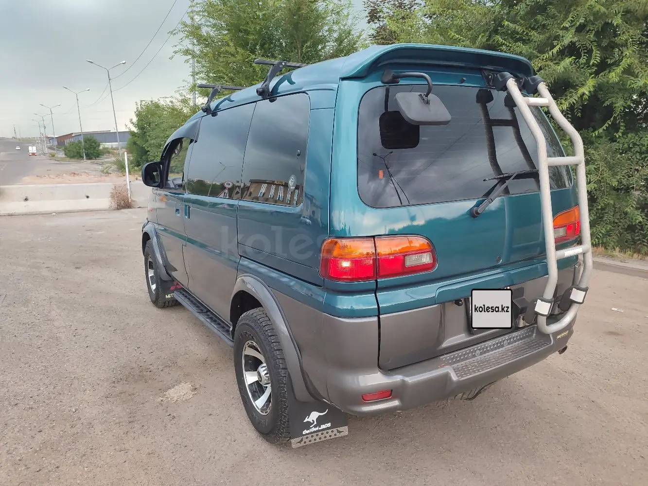 Продажа Mitsubishi Delica 1995 года в Алматы - №175223667: цена 6500000₸. Купить Mitsubishi ...