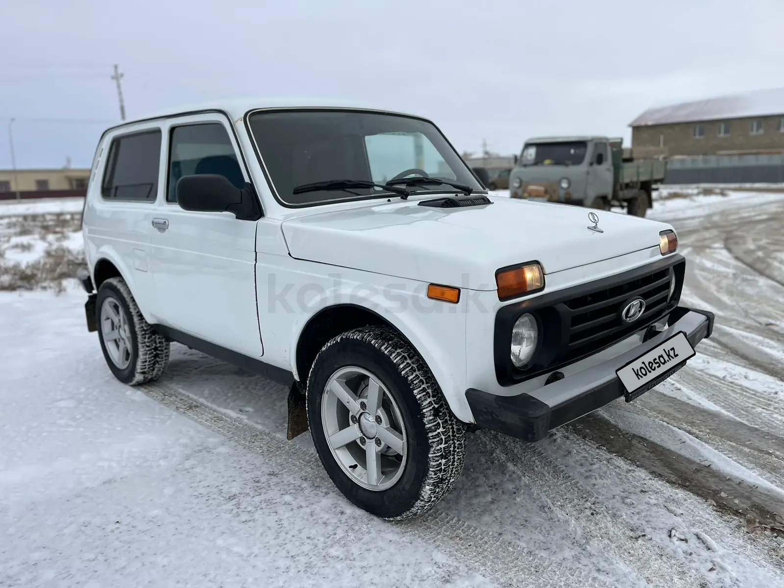 Продажа ВАЗ (Lada) Lada 2121 2013 года в Атырау - №166355255: цена 2900000₸. Купить ВАЗ (Lada ...