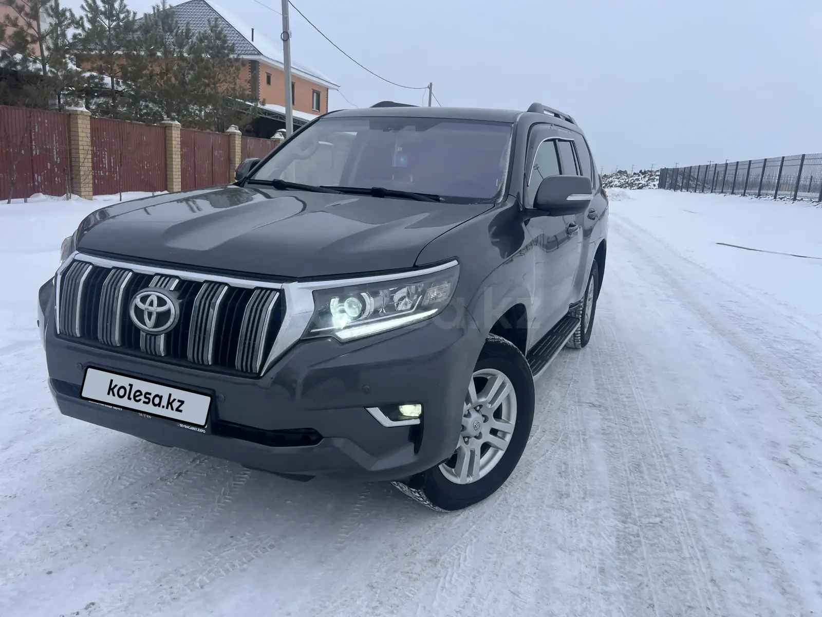 Продажа Toyota Land Cruiser Prado 2011 года в Усть-Каменогорске ...