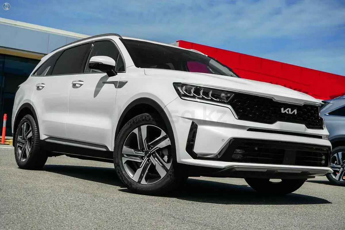 Продажа Kia Sorento 2022 года в Атырау - №161626074: цена 20500000₸. Купить Kia Sorento — Колёса