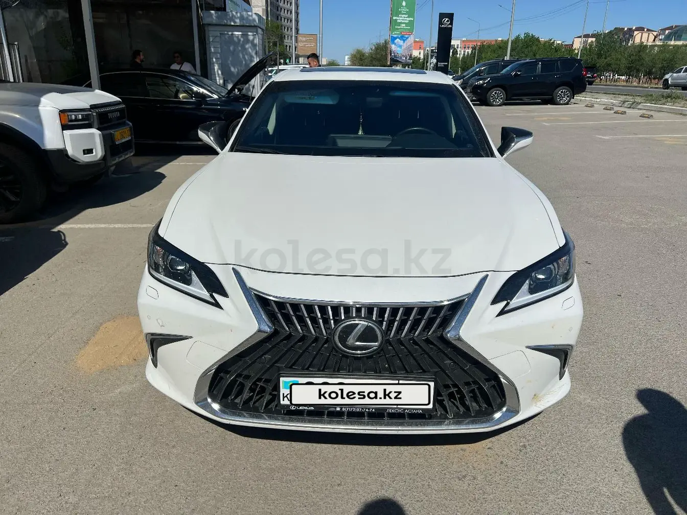 Продажа Lexus ES 250 2023 года в Атырау - №189681534: цена 27000000₸. Купить Lexus ES 250 — Колёса