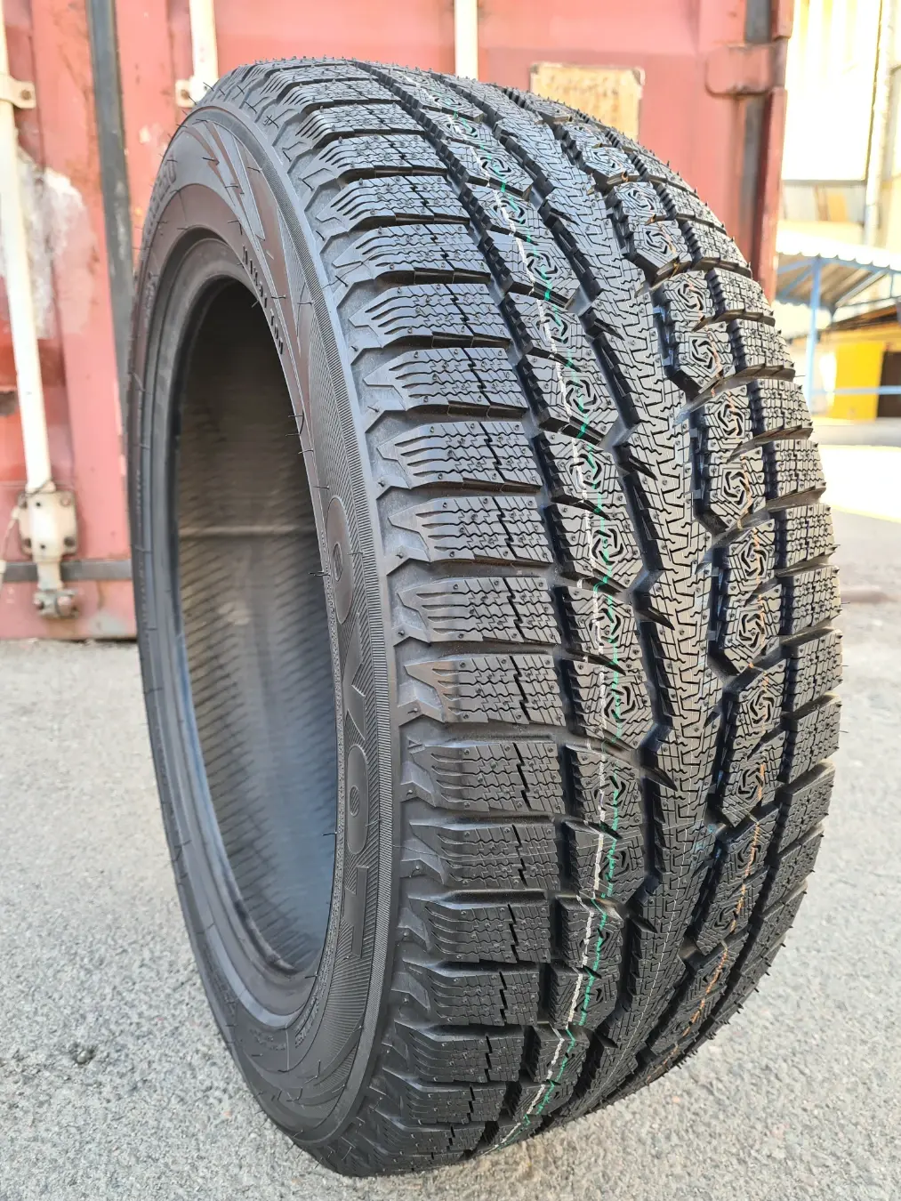 TOYO 265/65 R17 112H OBSERVE GSi6 LS в Алматы — объявление №159548428: шины на Колёсах