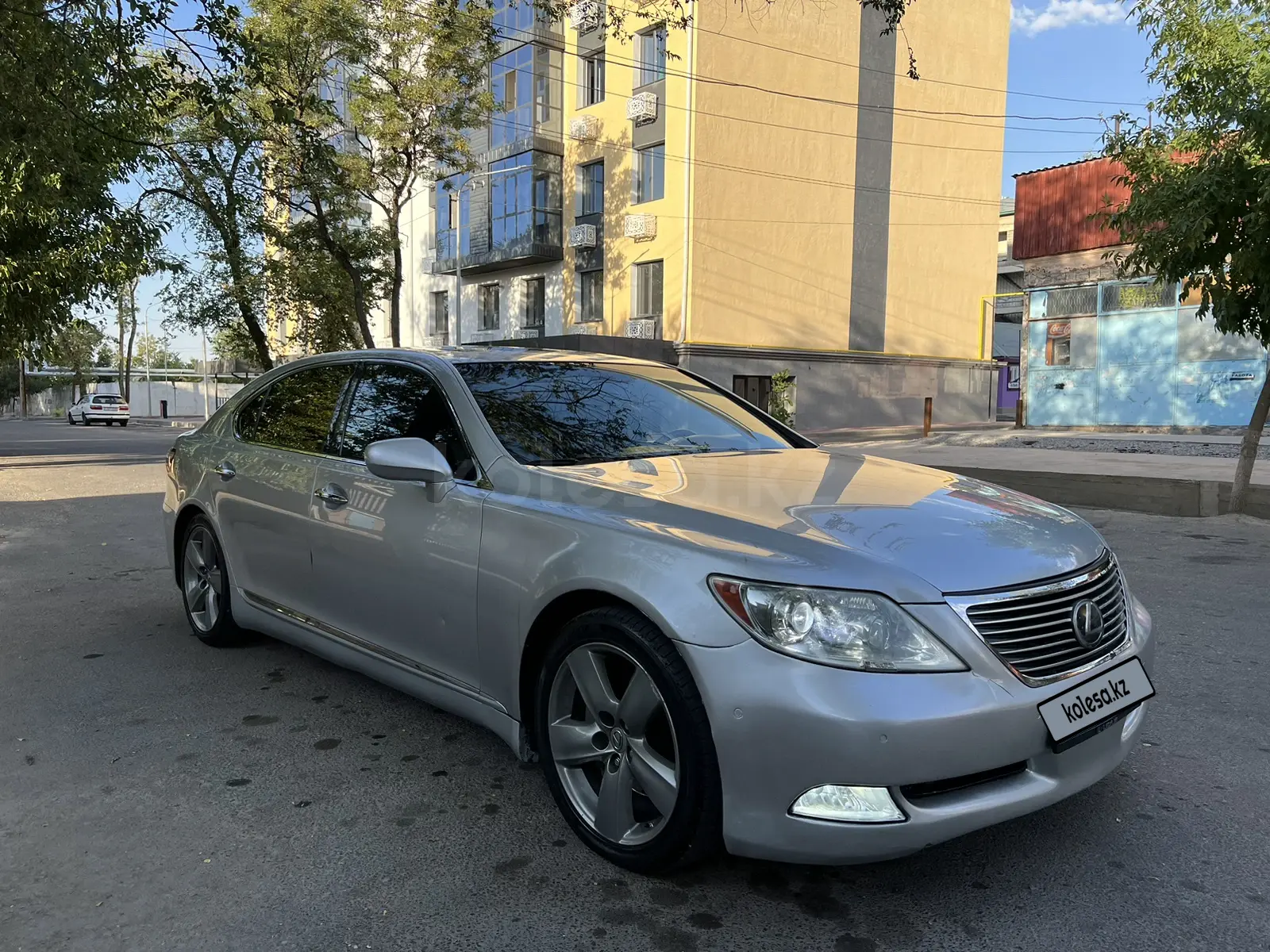 Продажа Lexus LS 460 2007 года в Шымкенте - №160637989: цена 4850000 ...