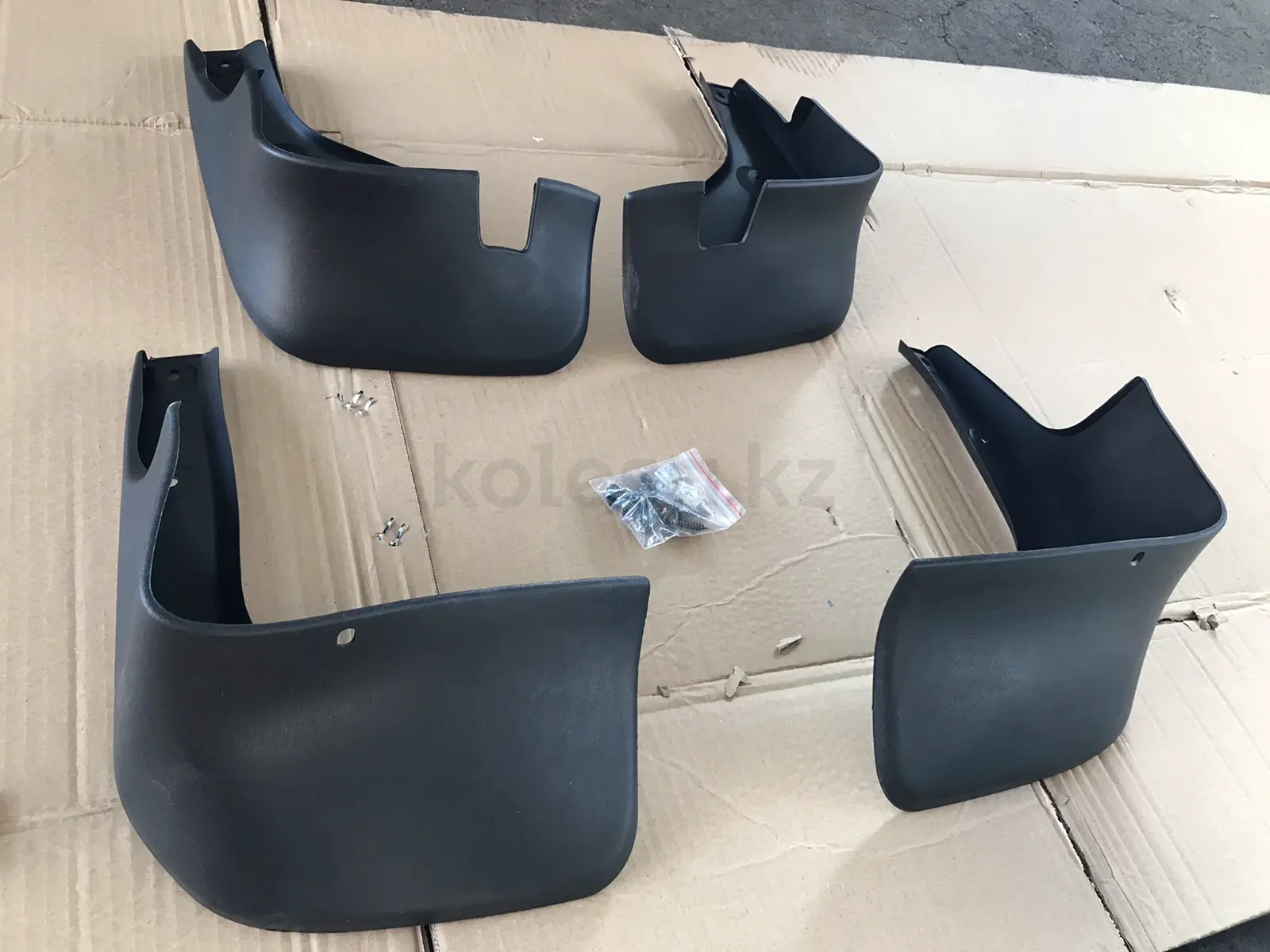 Брызговик Lexus RX 330 (2003-2009) в Алматы - №147185730: купить ...