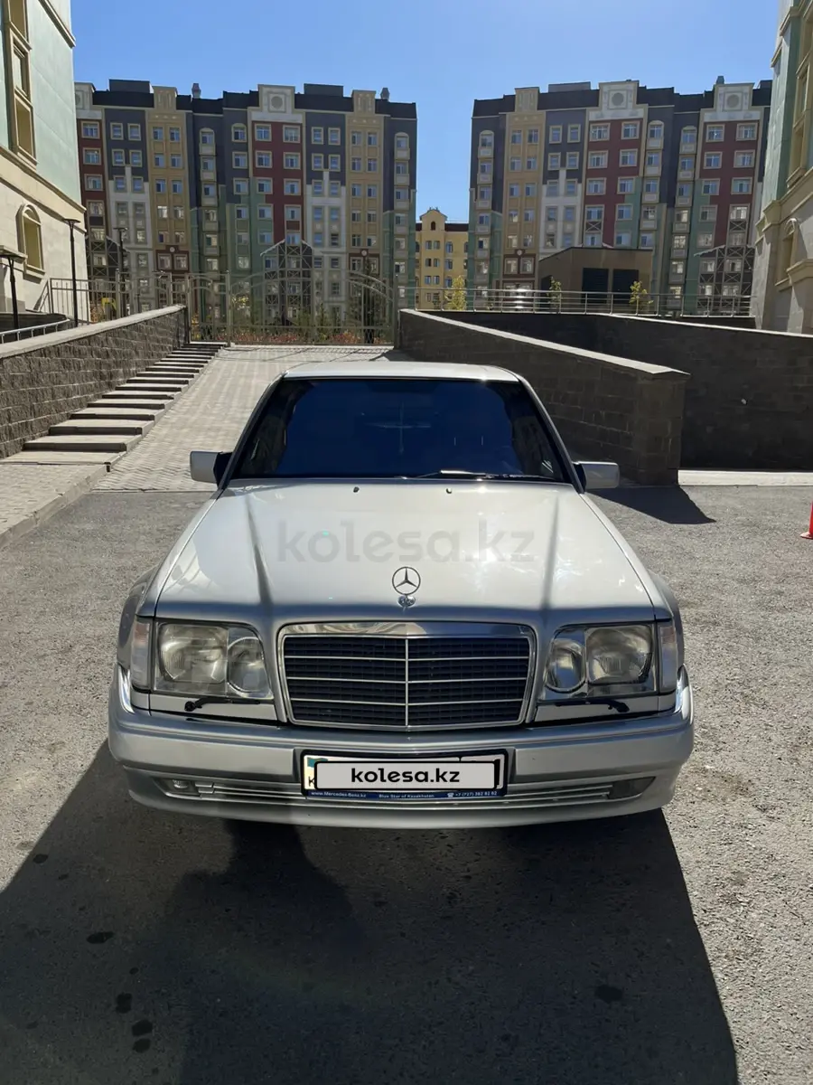 Продажа Mercedes-Benz E 500 1993 года в Астане - №176421629: цена 13000000₸. Купить Mercedes ...