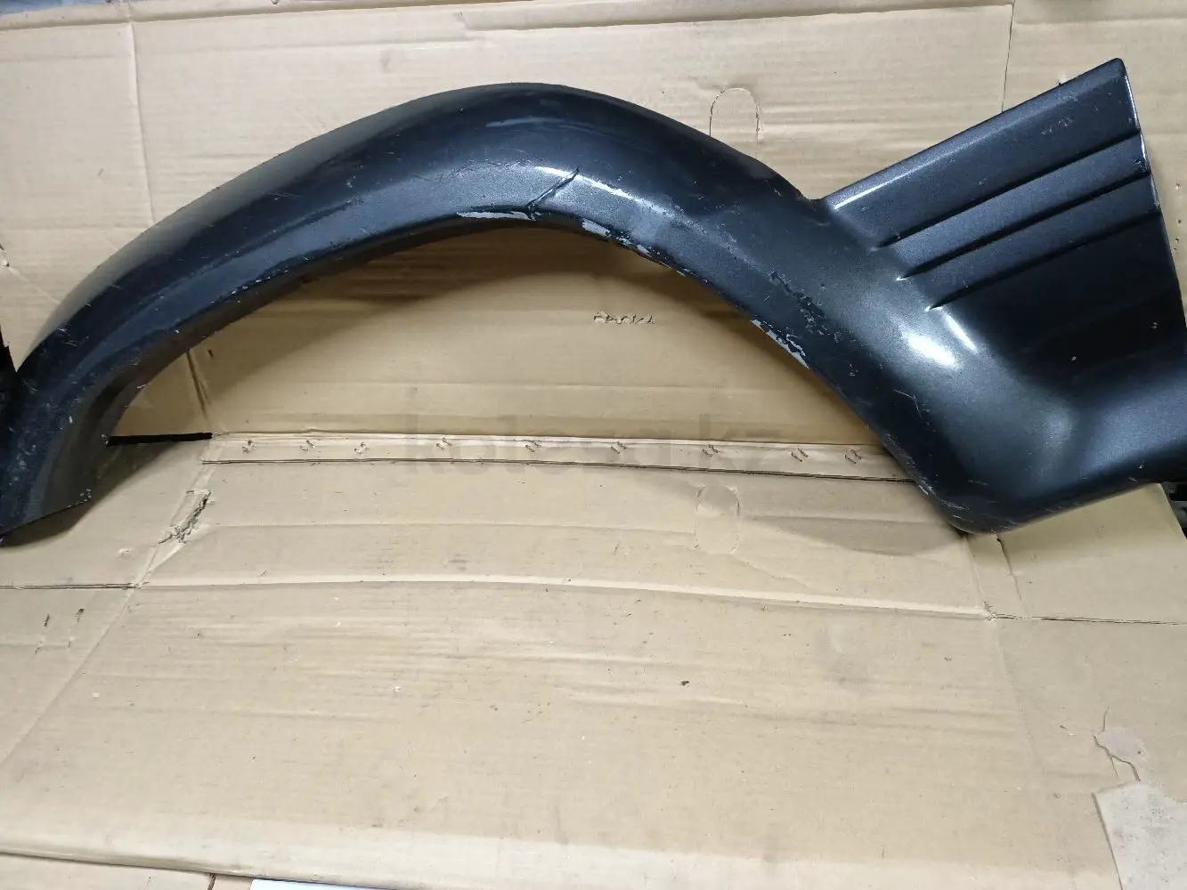 Фендер расширитель арки в Алматы - №166050402: купить запчасти на Колёсах