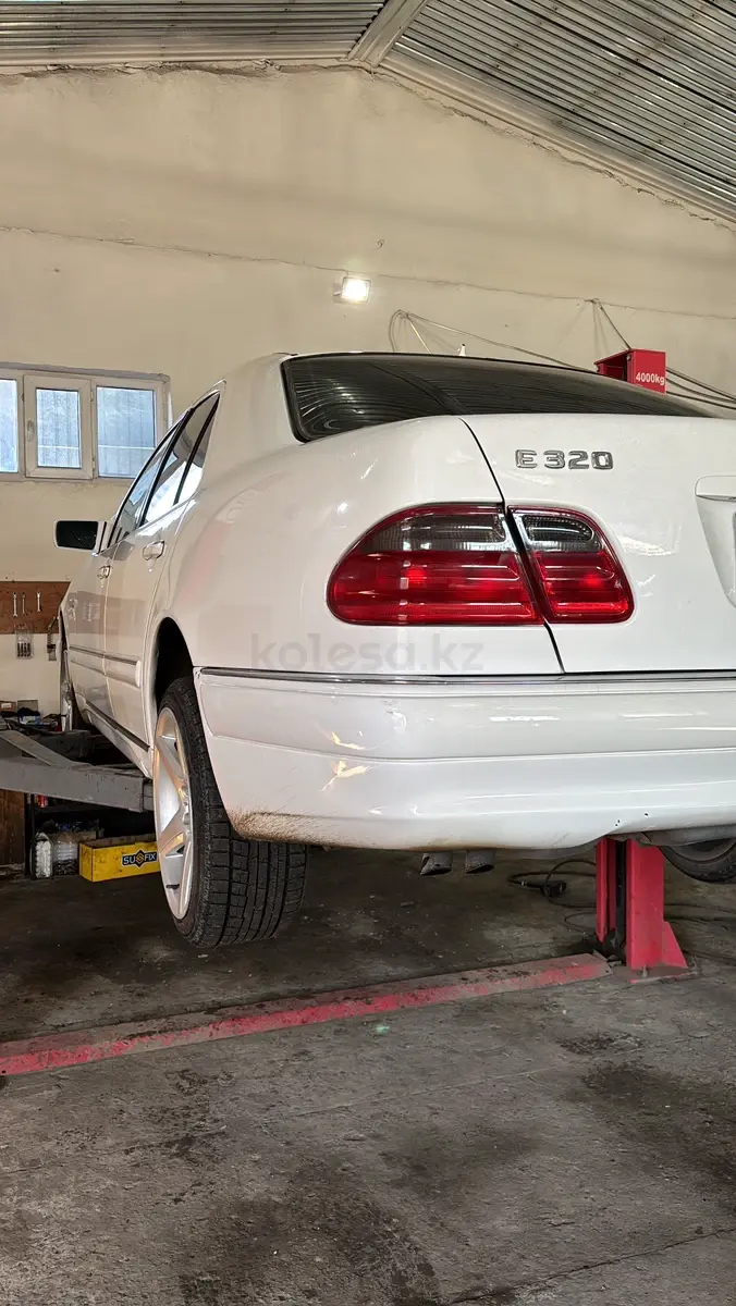 Продажа Mercedes-Benz E 320 1999 года в Астане - №181848633: цена 4555555₸. Купить Mercedes-Benz ...