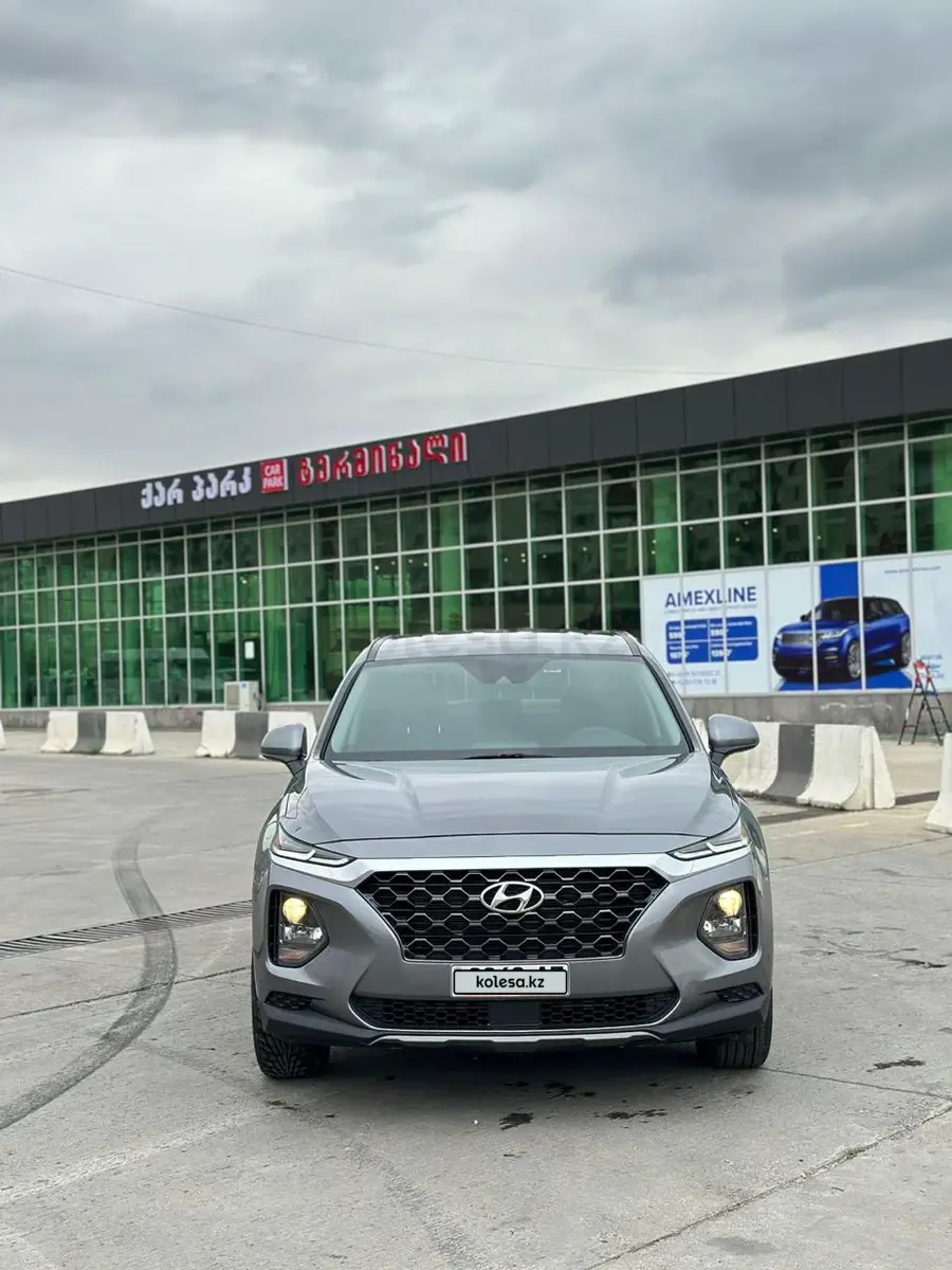 Продажа Hyundai Santa Fe 2018 года в Уральске - №174860216: цена 8500000₸. Купить Hyundai Santa ...