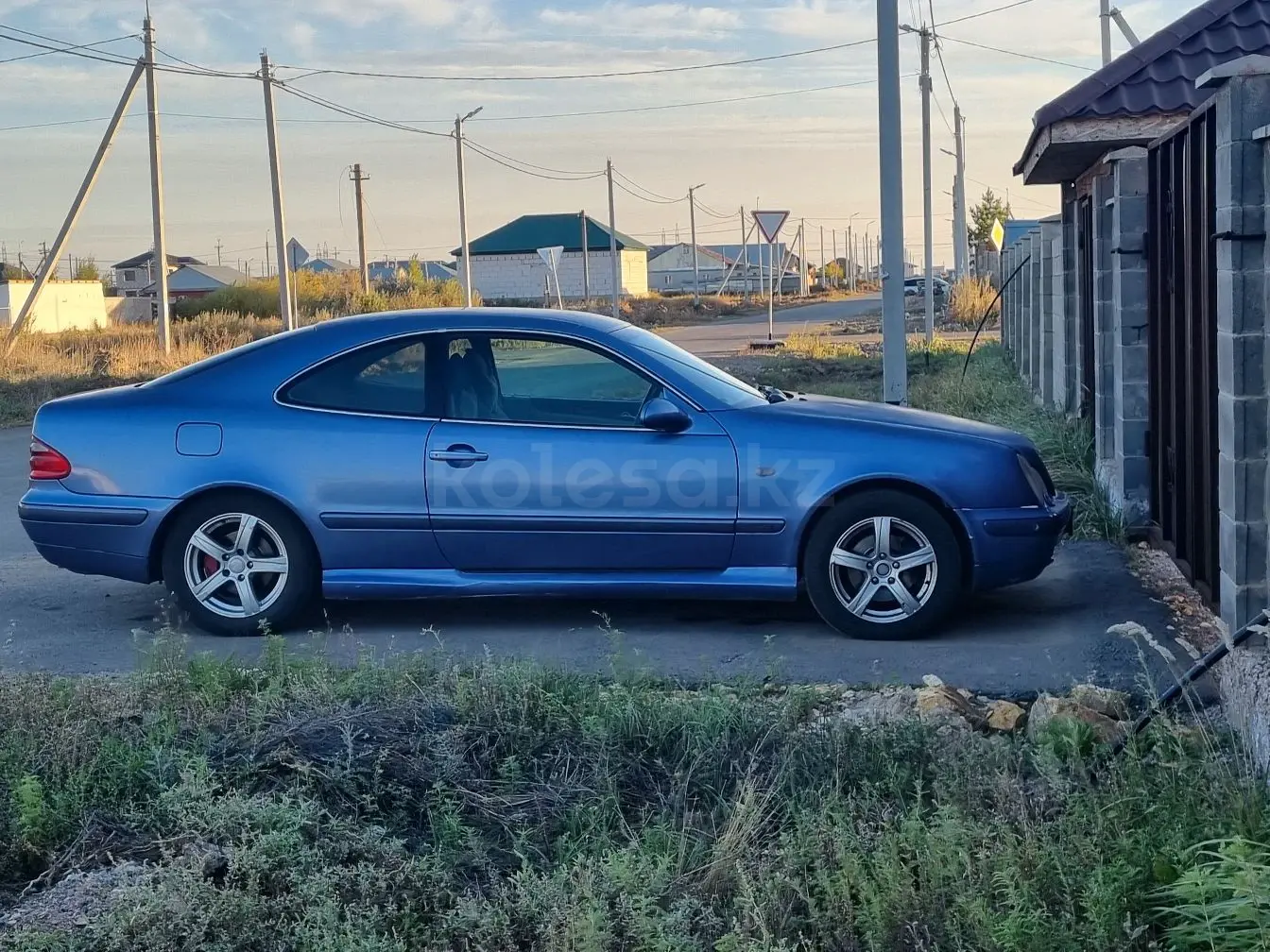 Продажа Mercedes-Benz CLK 230 1998 года в Астане - №176382481: цена 3150000₸. Купить Mercedes ...
