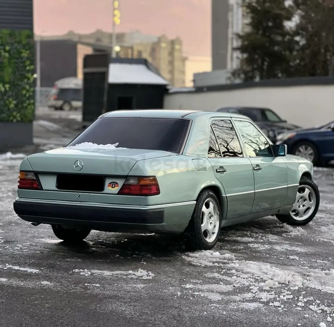 Продажа Mercedes-Benz E 230 1992 года в Шымкенте - №164570528: цена ...