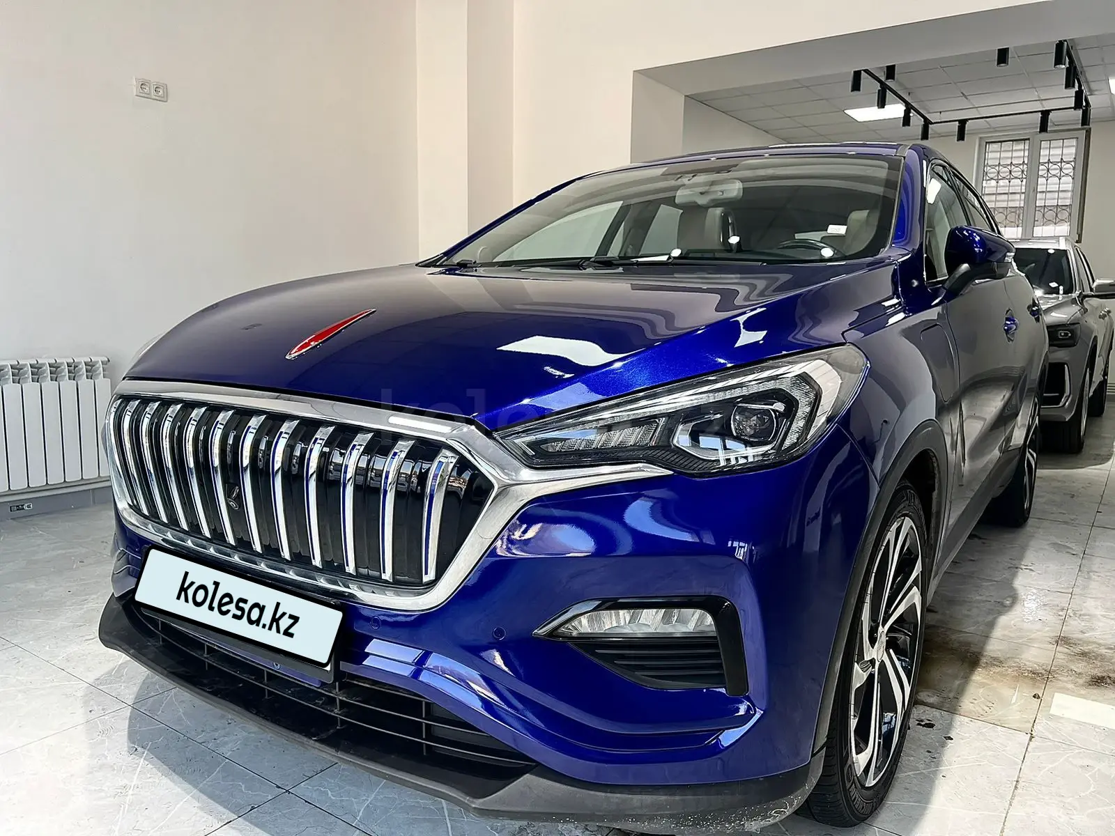 Продажа Hongqi E-HS3 2022 года в Алматы - №164813656: цена 8500000₸. Купить Hongqi E-HS3 — Колёса