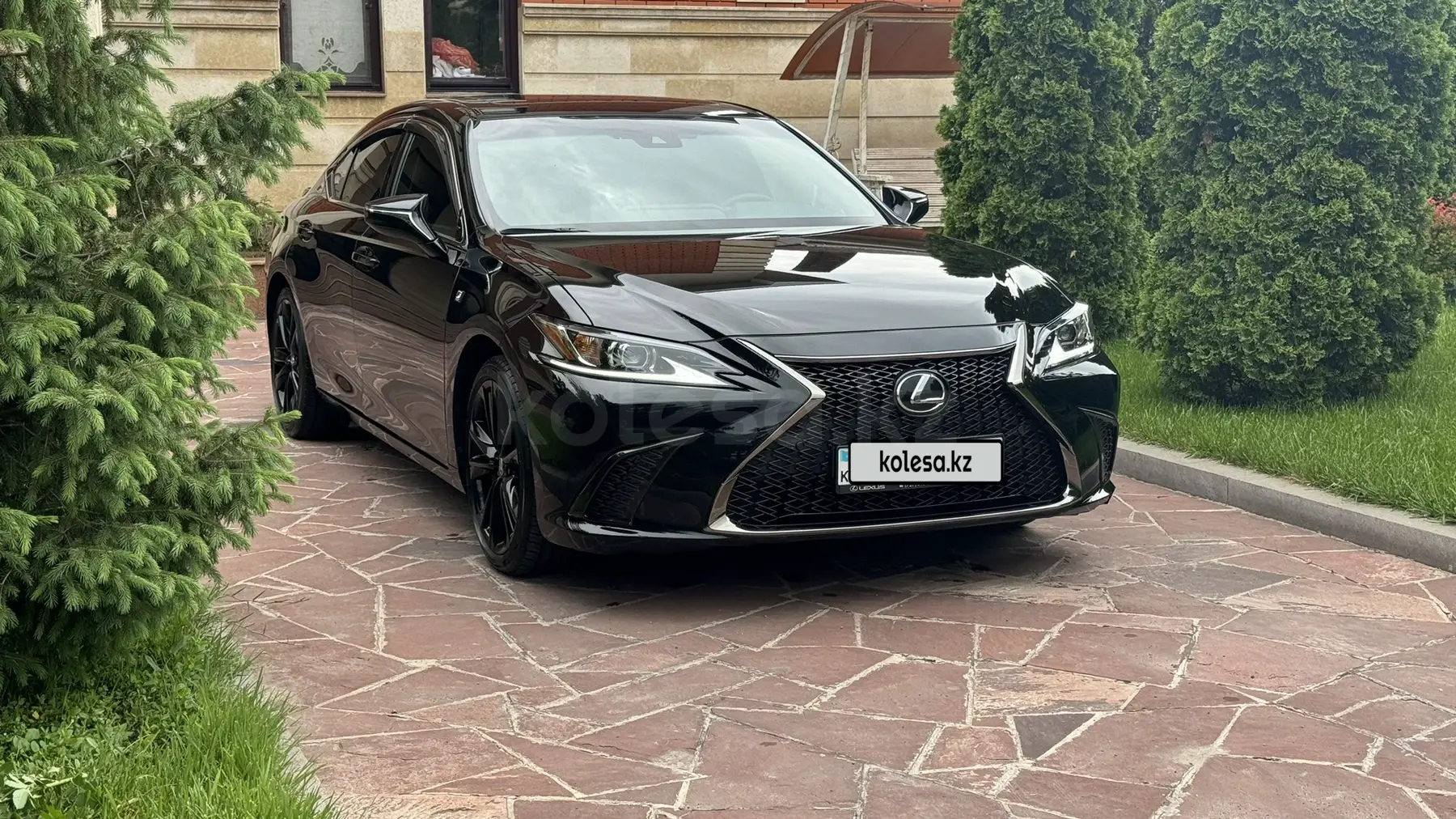 Продажа Lexus ES 350 2022 года в Алматы - №170594280: цена 28424000 ...