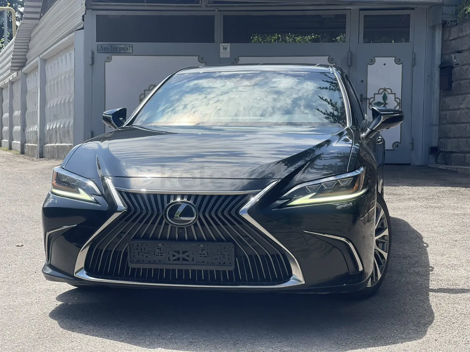 Продажа Lexus ES 250 2018 года в Алматы - №178707929: цена 19500000₸. Купить Lexus ES 250 — Колёса