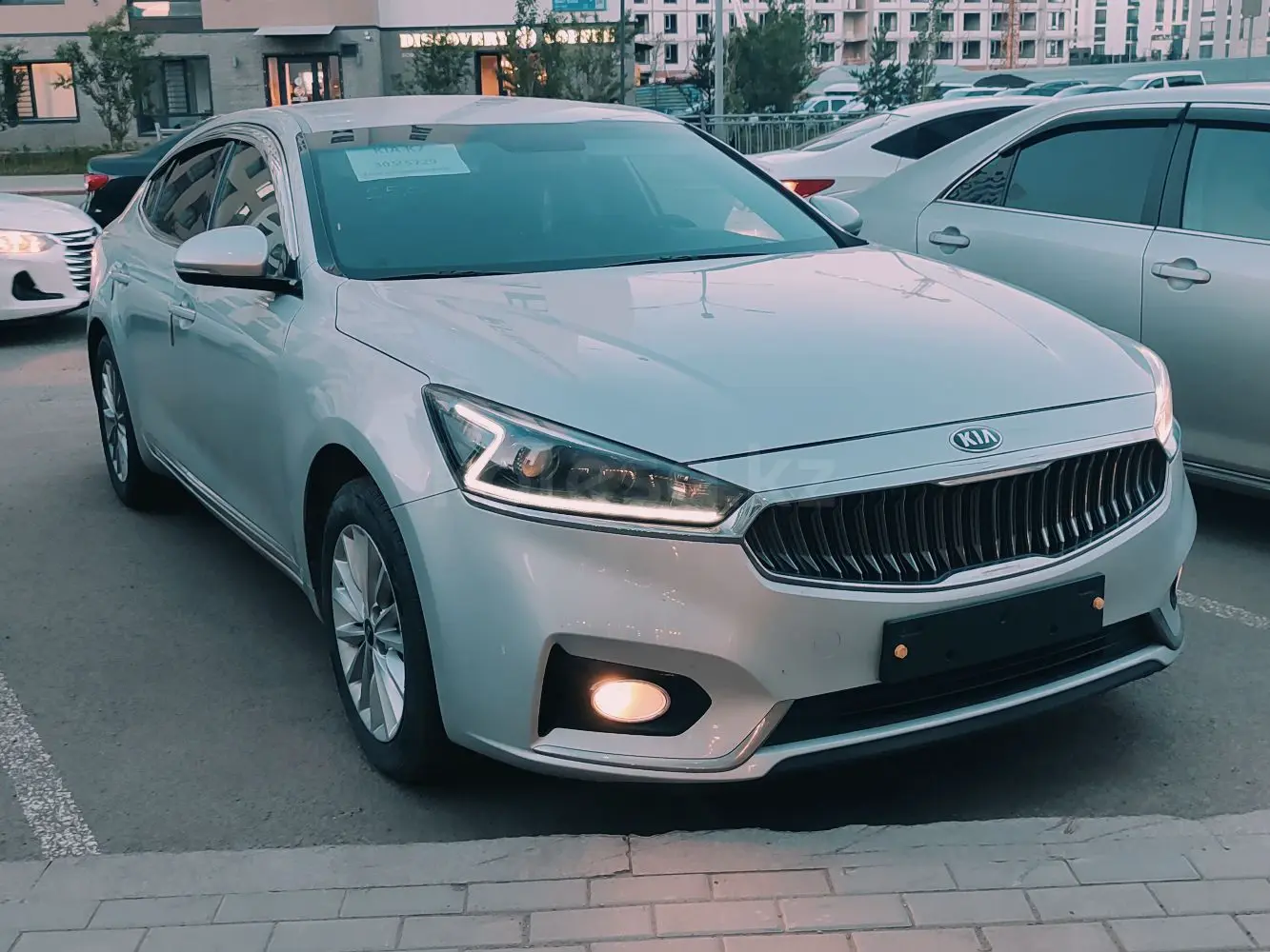 Продажа Kia K7 2016 года в Астане - №176769807: цена 6900000₸. Купить Kia K7 — Колёса
