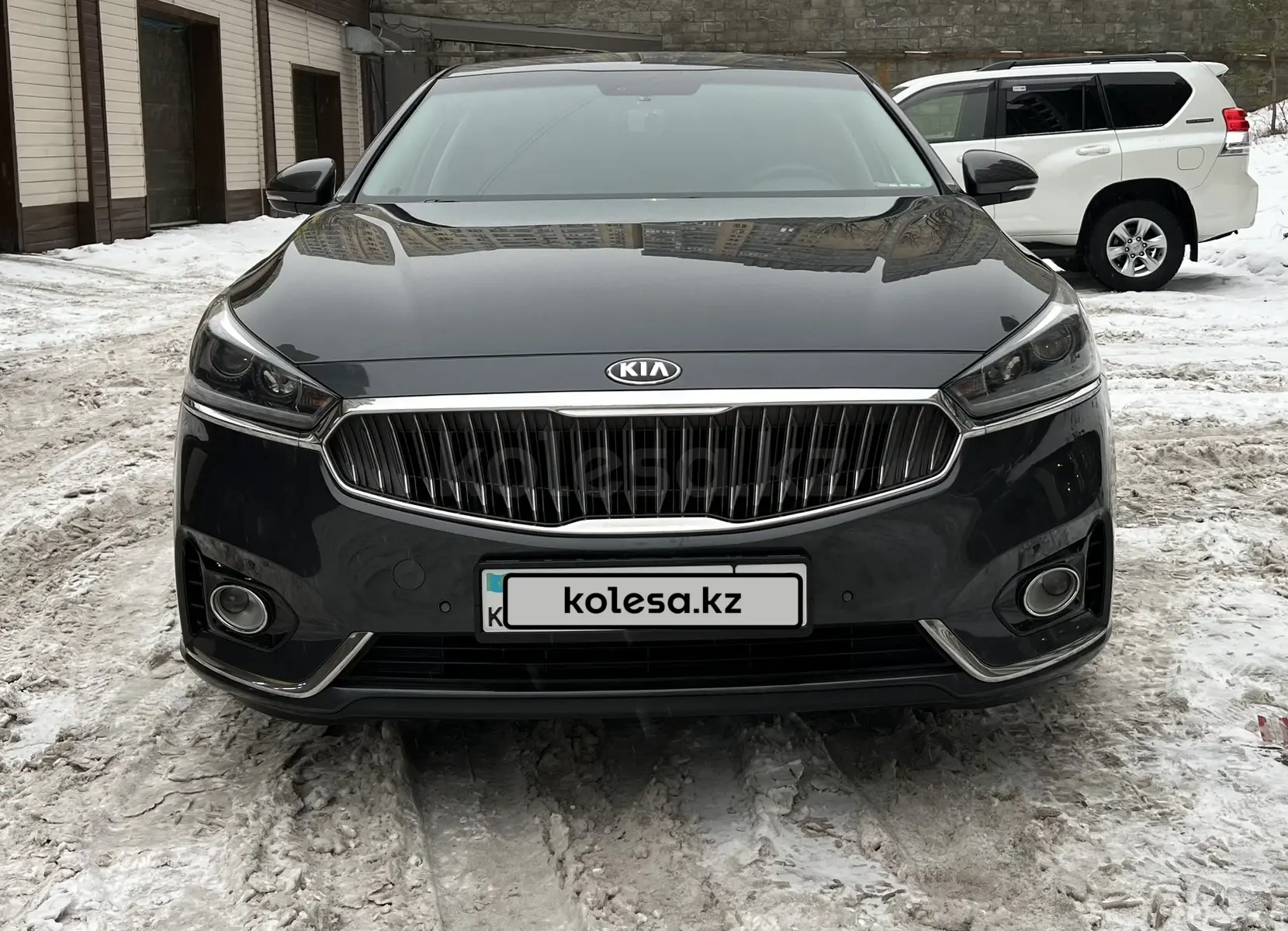 Продажа Kia K7 2016 года в Алматы - №165114826: цена 11370000₸. Купить Kia K7 — Колёса