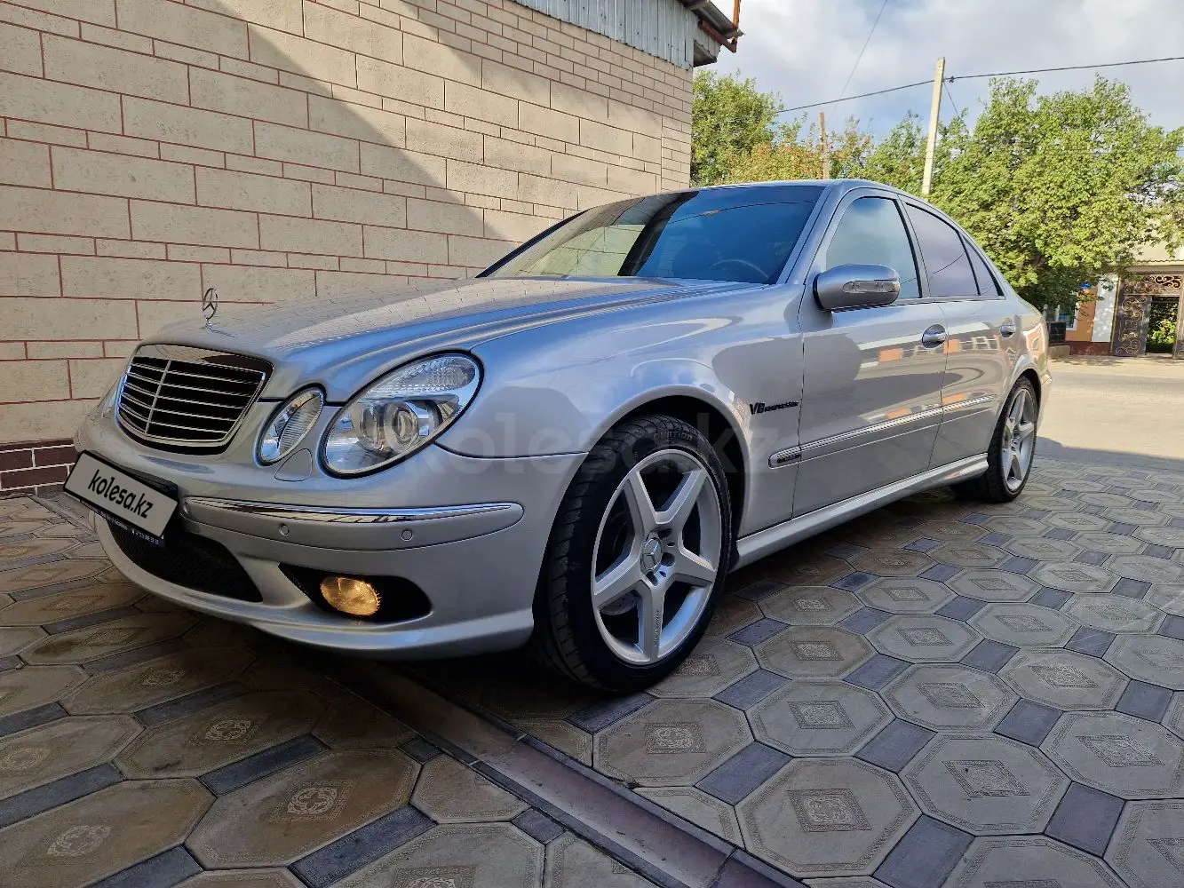 Продажа Mercedes-Benz E 500 2004 года в Шымкенте - №159332325: цена 8800000₸. Купить Mercedes ...