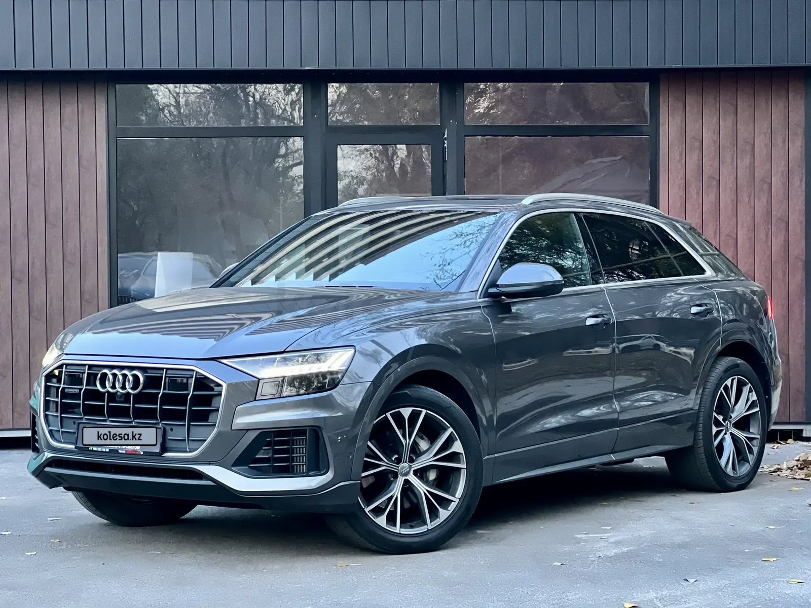 Продажа Audi Q8 2019 года в Алматы - №161598864: цена 37490000₸. Купить ...